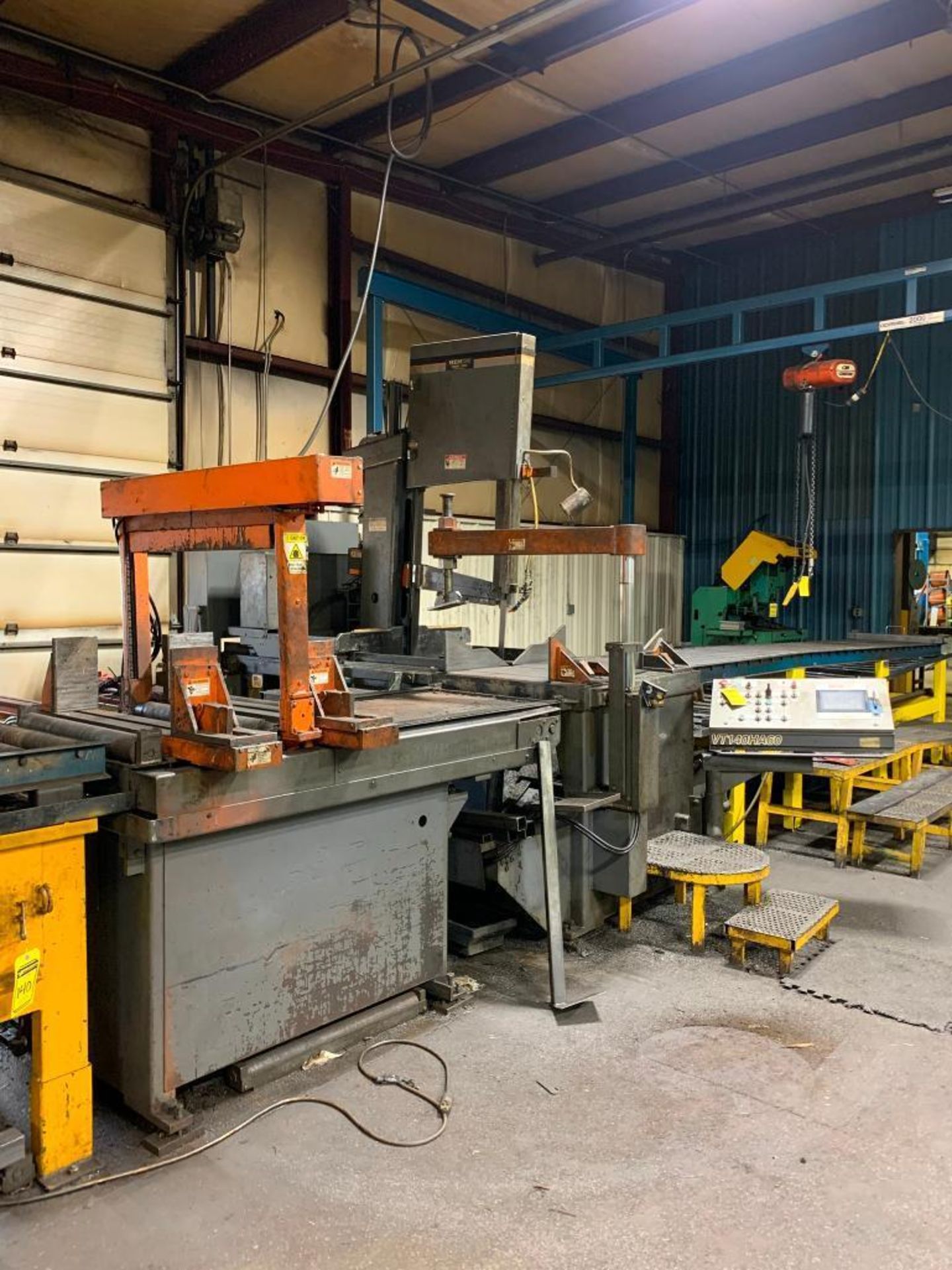Hem Saw Inc. VT 140 HA-60 Ts Automatic Vertical Band Saw, Auto-Clamping ...