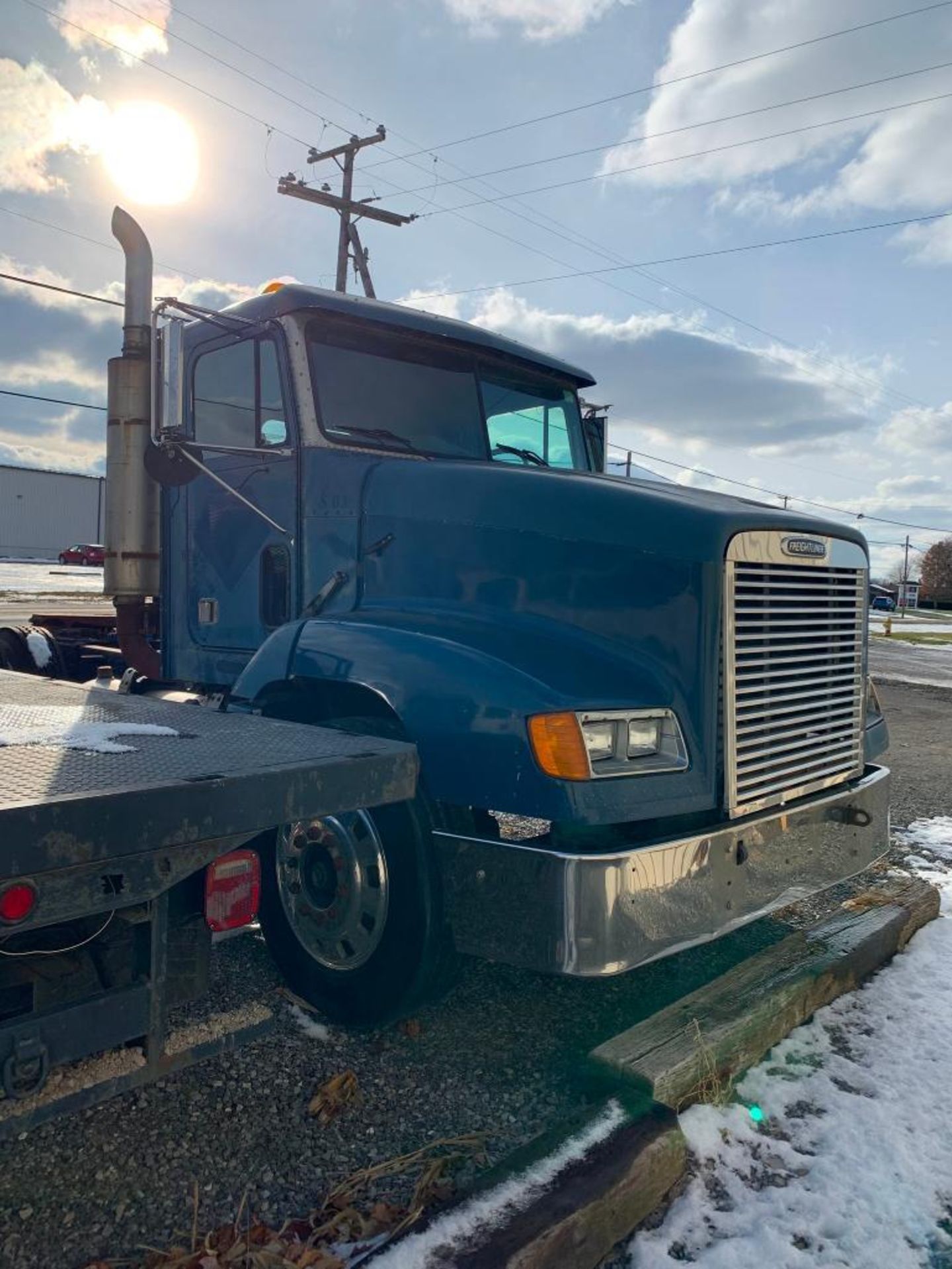 Freightliner Day Cab Tractor, Eaton-Fuller 9-Speed Transmission, 16,551 ...