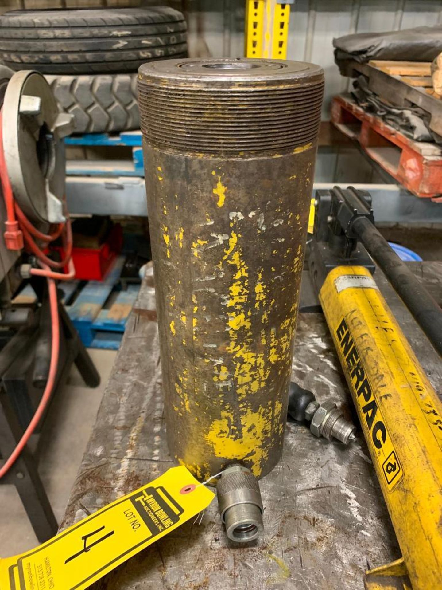 { Group of lots: 3, 4 } Enerpac Hydraulic Jack