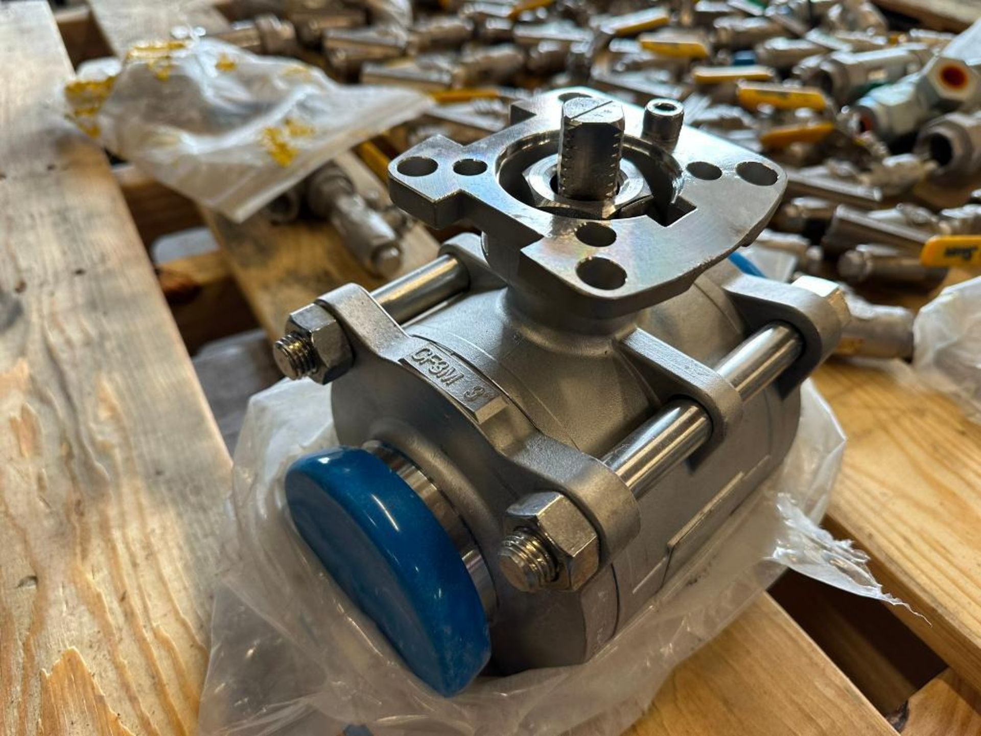 (FJ) (New) Pallet of Stainless Valves, Alfa-Laval, Sharpe, Gem ...