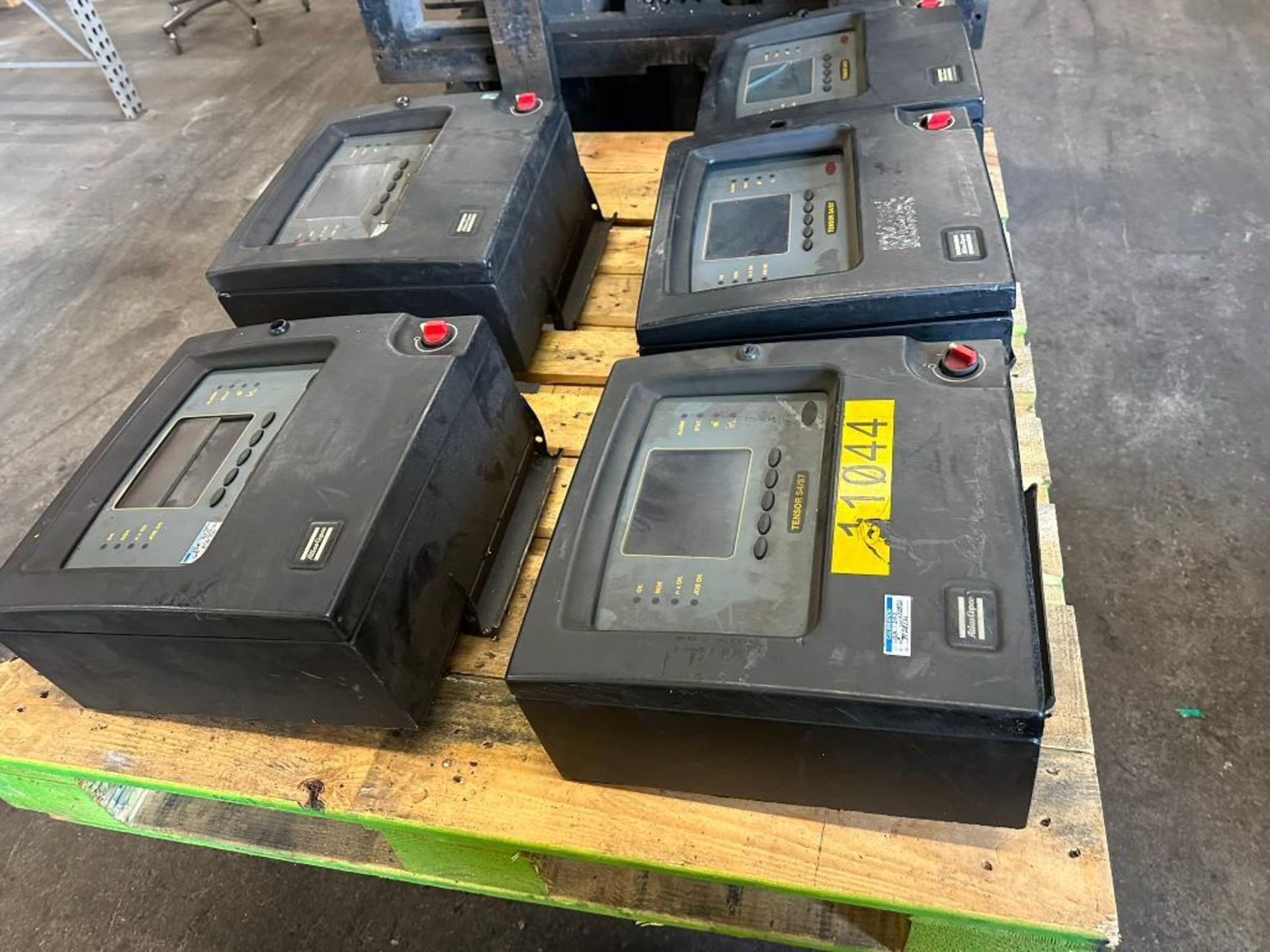 (FJ) Pallet of (5) Atlas Copco Tensor S4/S7 Controllers, PF3120S, PF3007