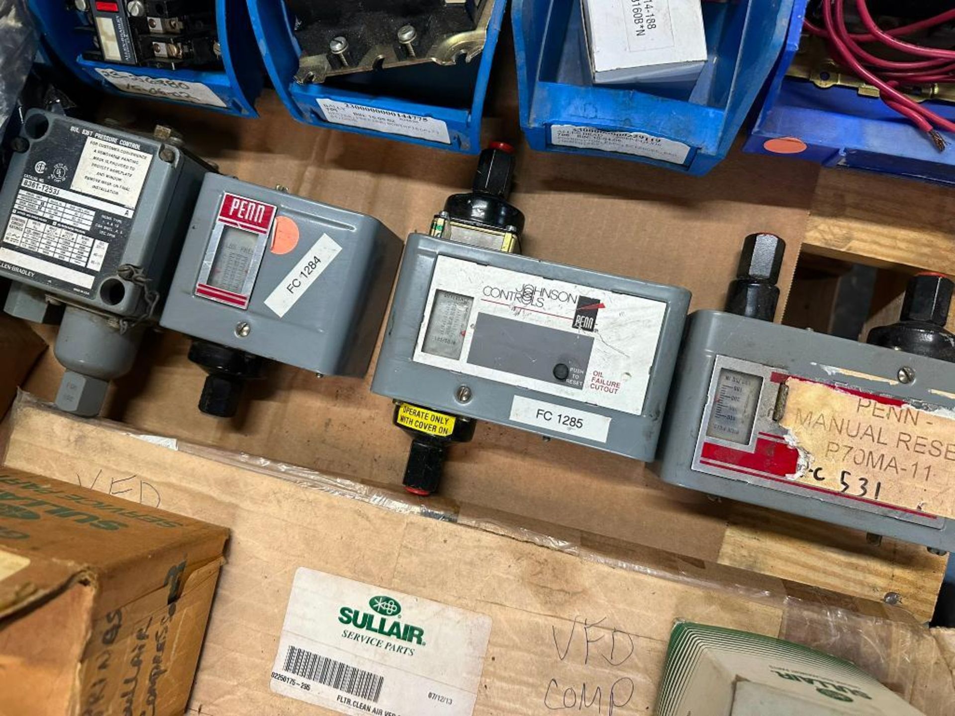(F) Pallet of Mac Valves, Allen-Bradley Overloads, Pressure Switches ...