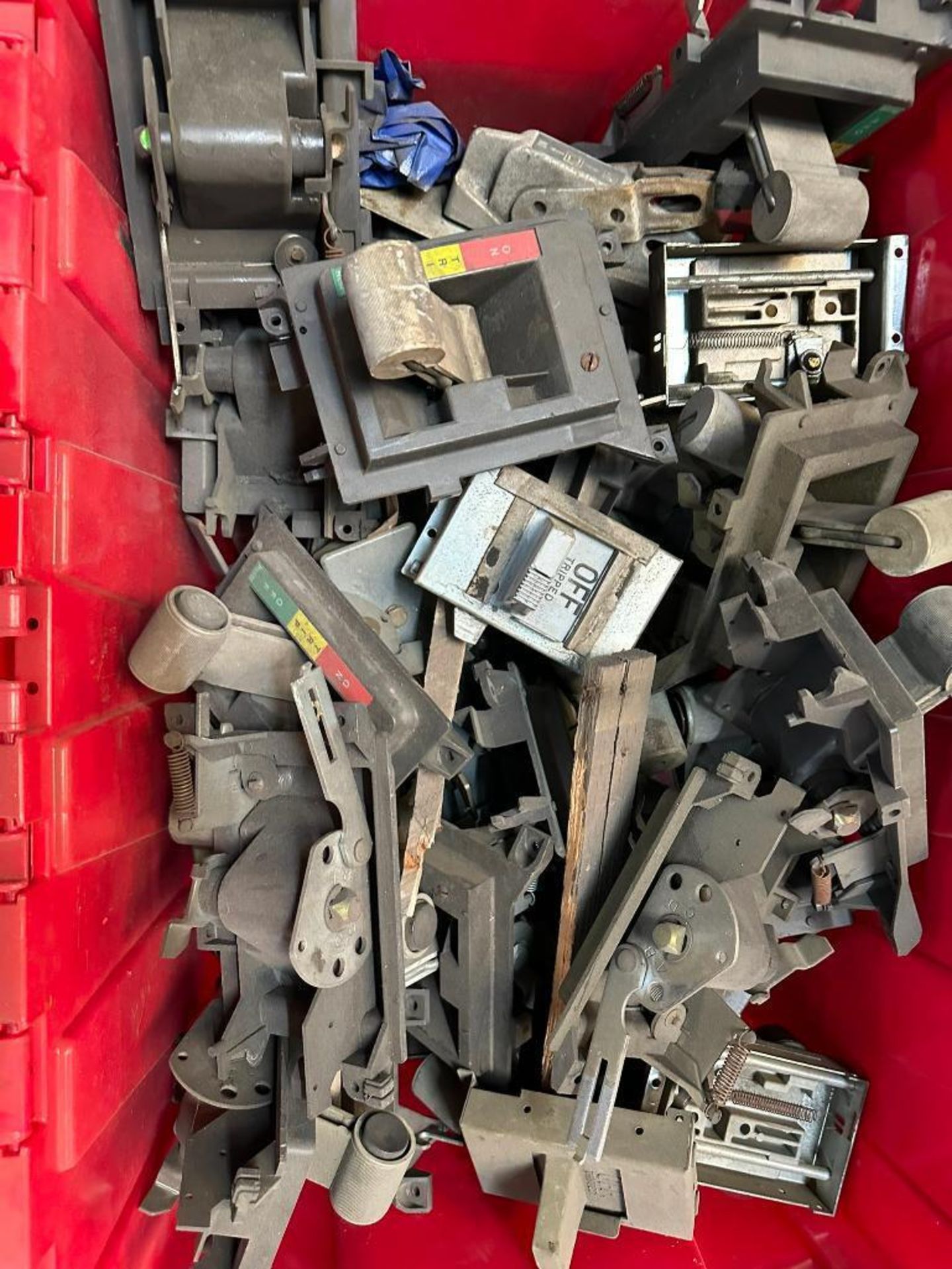 (KB) (New & Used) Pallet w/ Load Controls PMP-25, Square D 30 Amp ...
