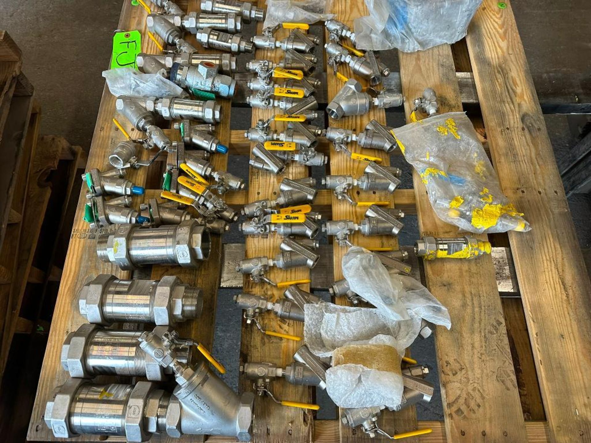 (FJ) (New) Pallet of Stainless Valves, Alfa-Laval, Sharpe, Gem ...