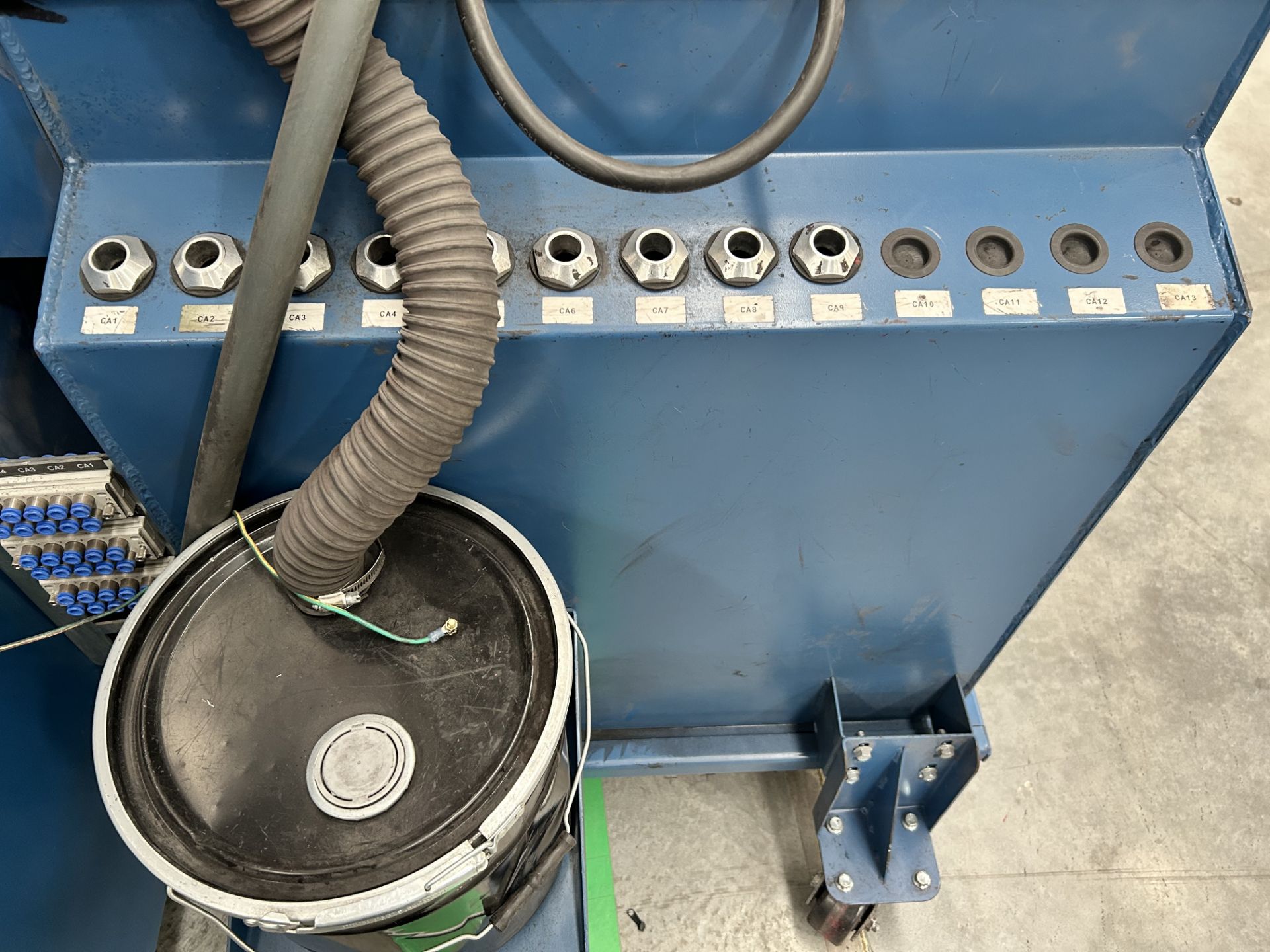 Extractor for powder coating booths Brand: NORDSON, Model: Excel 3000 ...