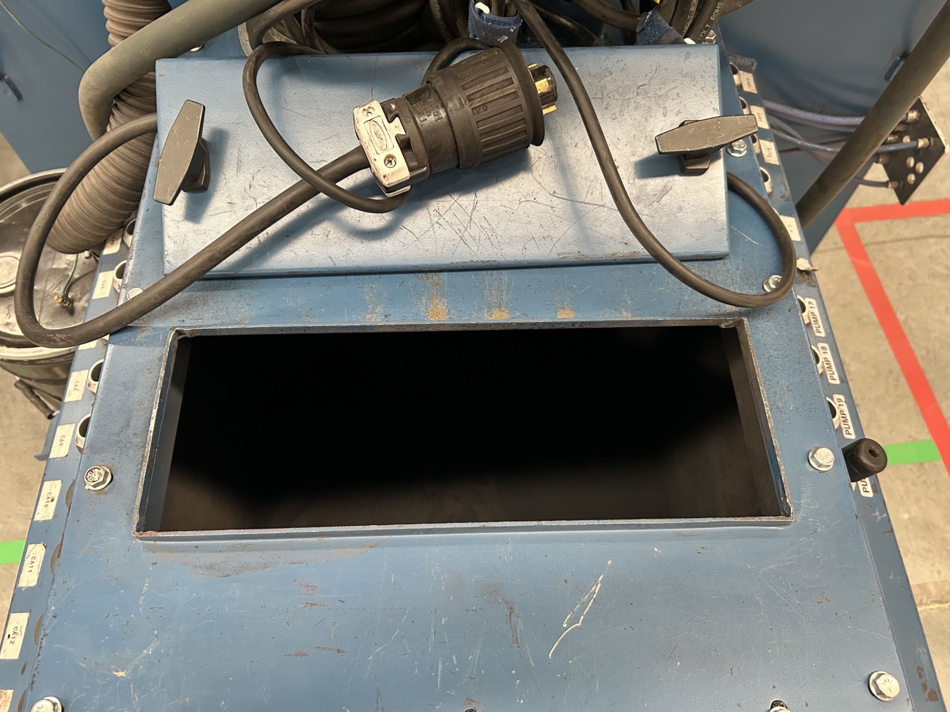 Extractor for powder coating booths Brand: NORDSON, Model: Excel 3000 ...