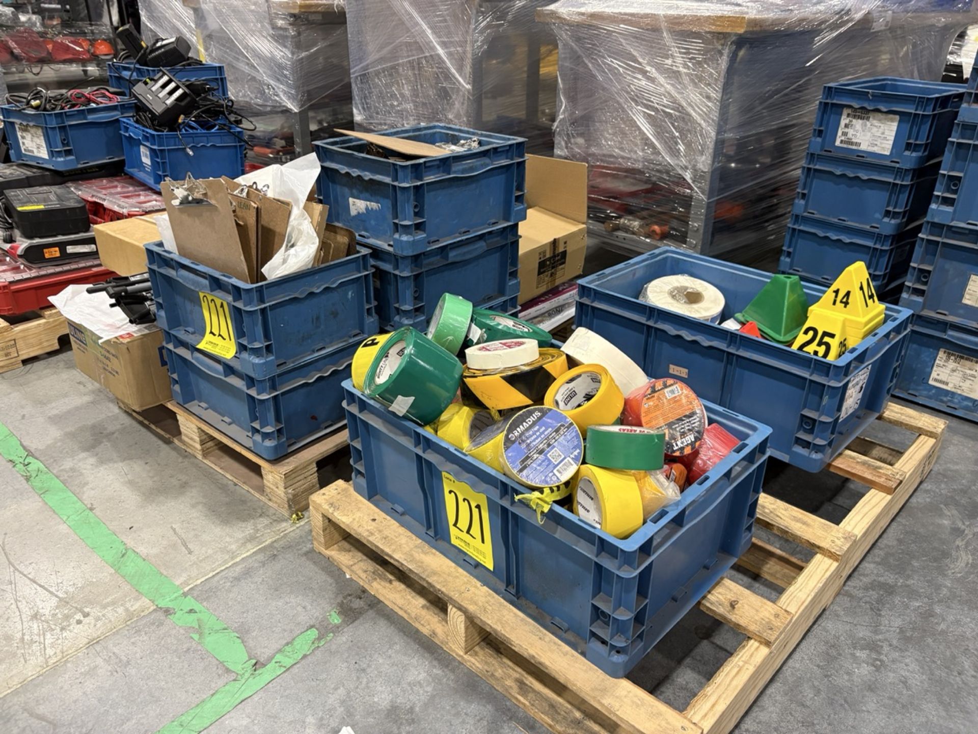 Lot of consumables, contains a laminator; a promotional display stand ...