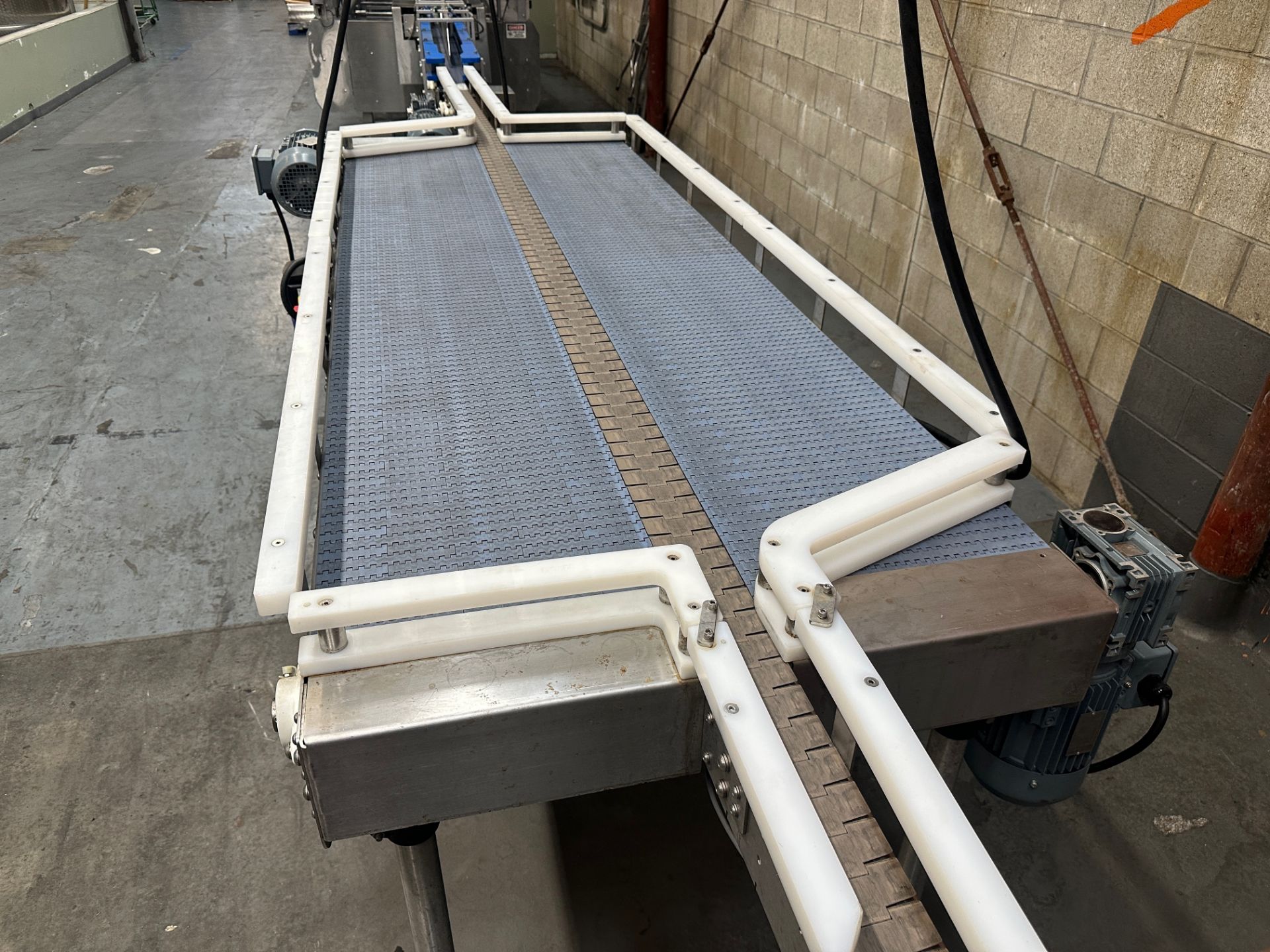 Intralox Belt over Stainless Steel Frame Accumulation Table with ...