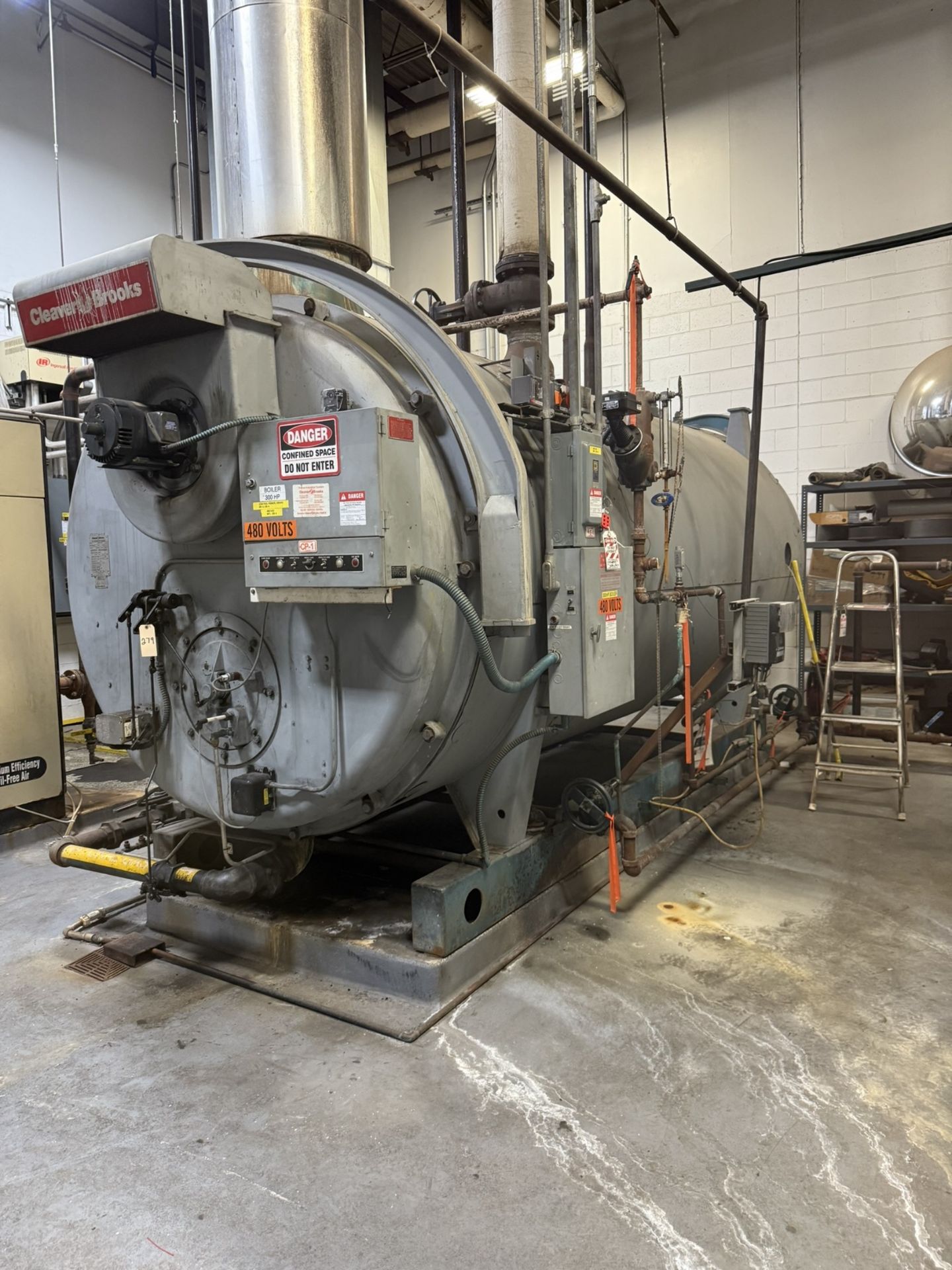 Cleaver Brooks Model CB.700-300 300 HP Boiler, Natural Gas, 480 V, S#1 ...