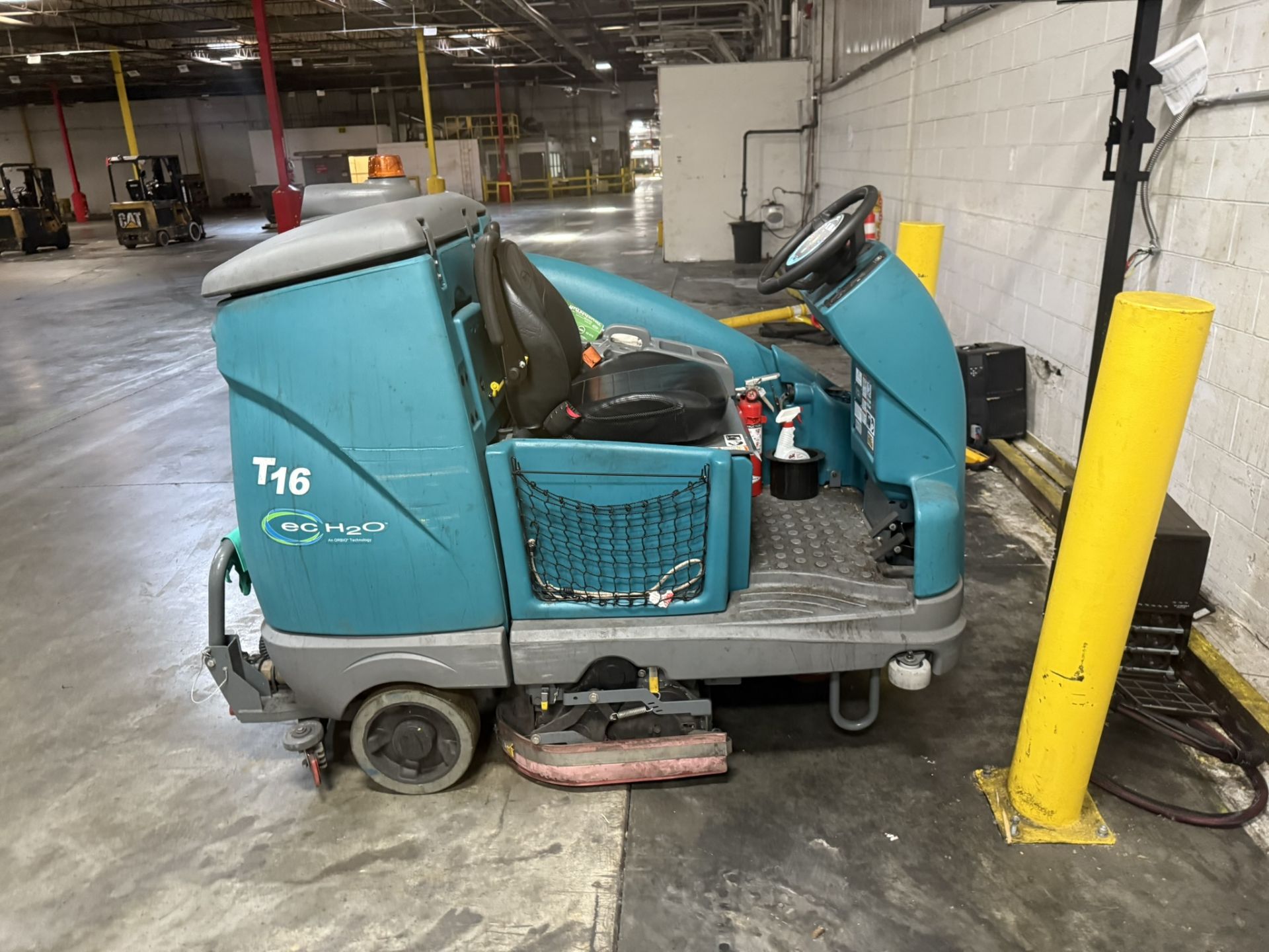 Tennant Model T16 Electric Ride On Floor Scrubber, 36 Volts, S#T16 ...