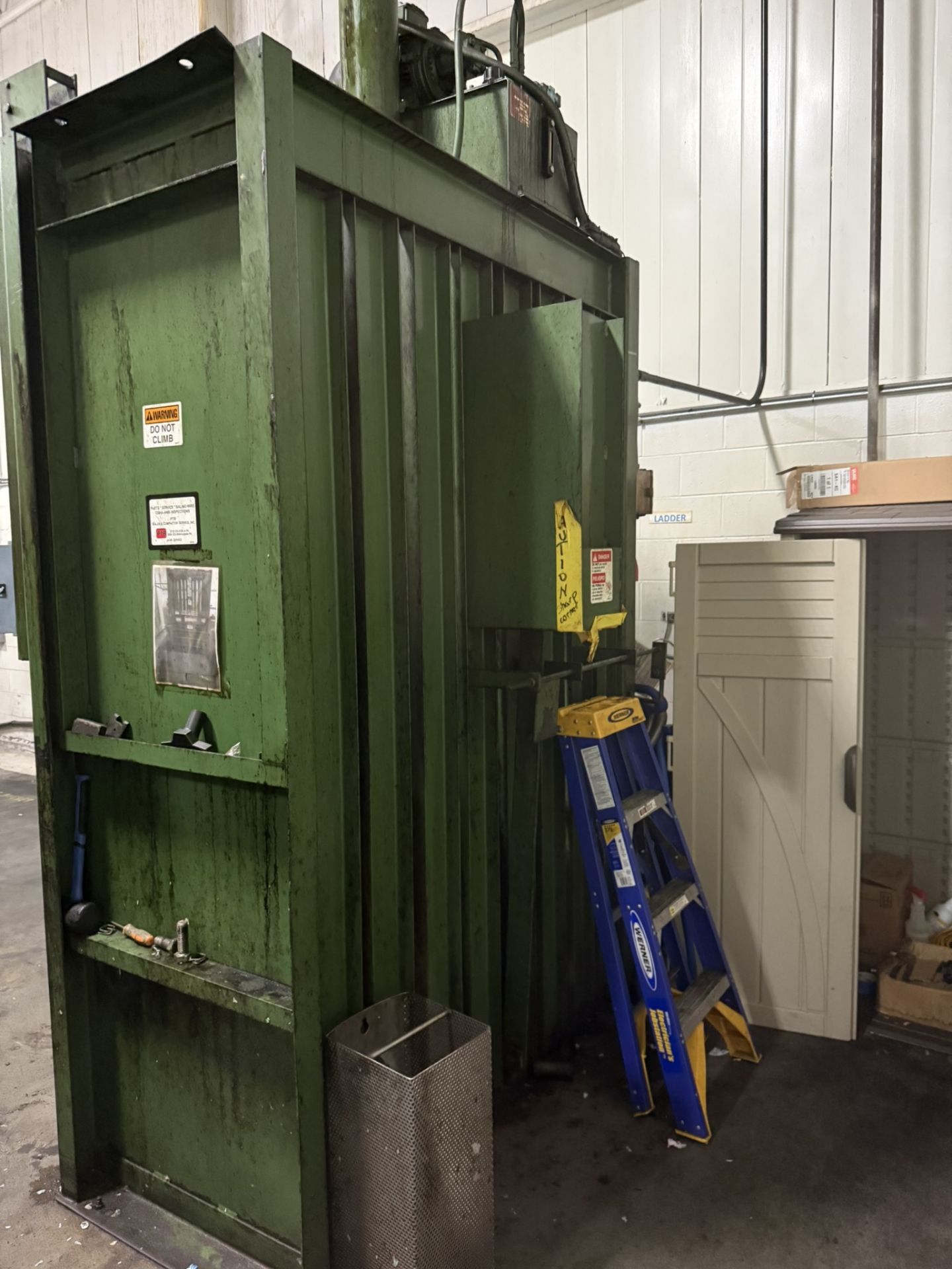 PTR Baler and Compactor Company Model 2300HD Vertical Baler, 460 V, S ...