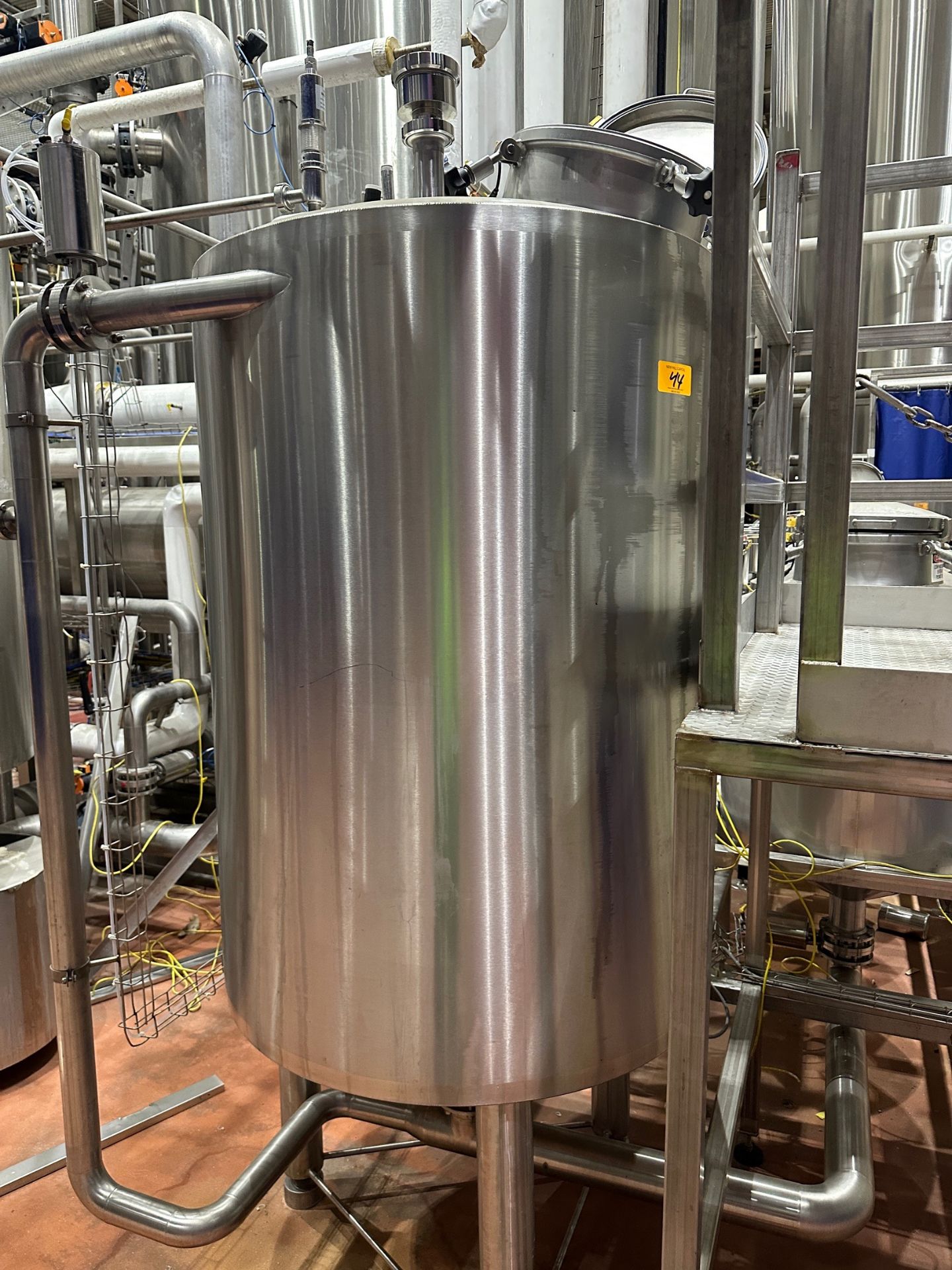 ROLEC 13 BBL Stainless Steel Sugar Dosing Tank with Platform - Subject ...