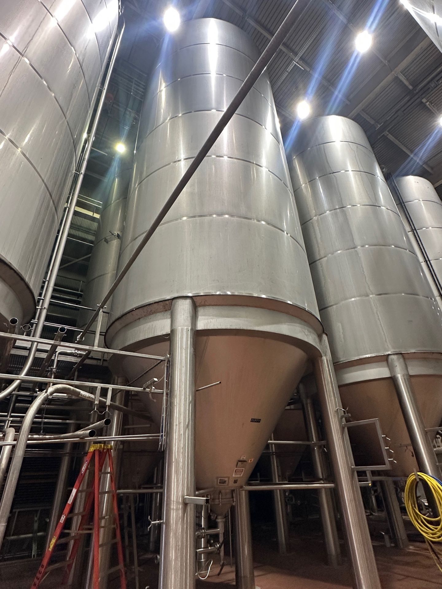 ROLEC 1015 BBL (31,000 Gallon) Stainless Steel Jacketed Fermentation ...