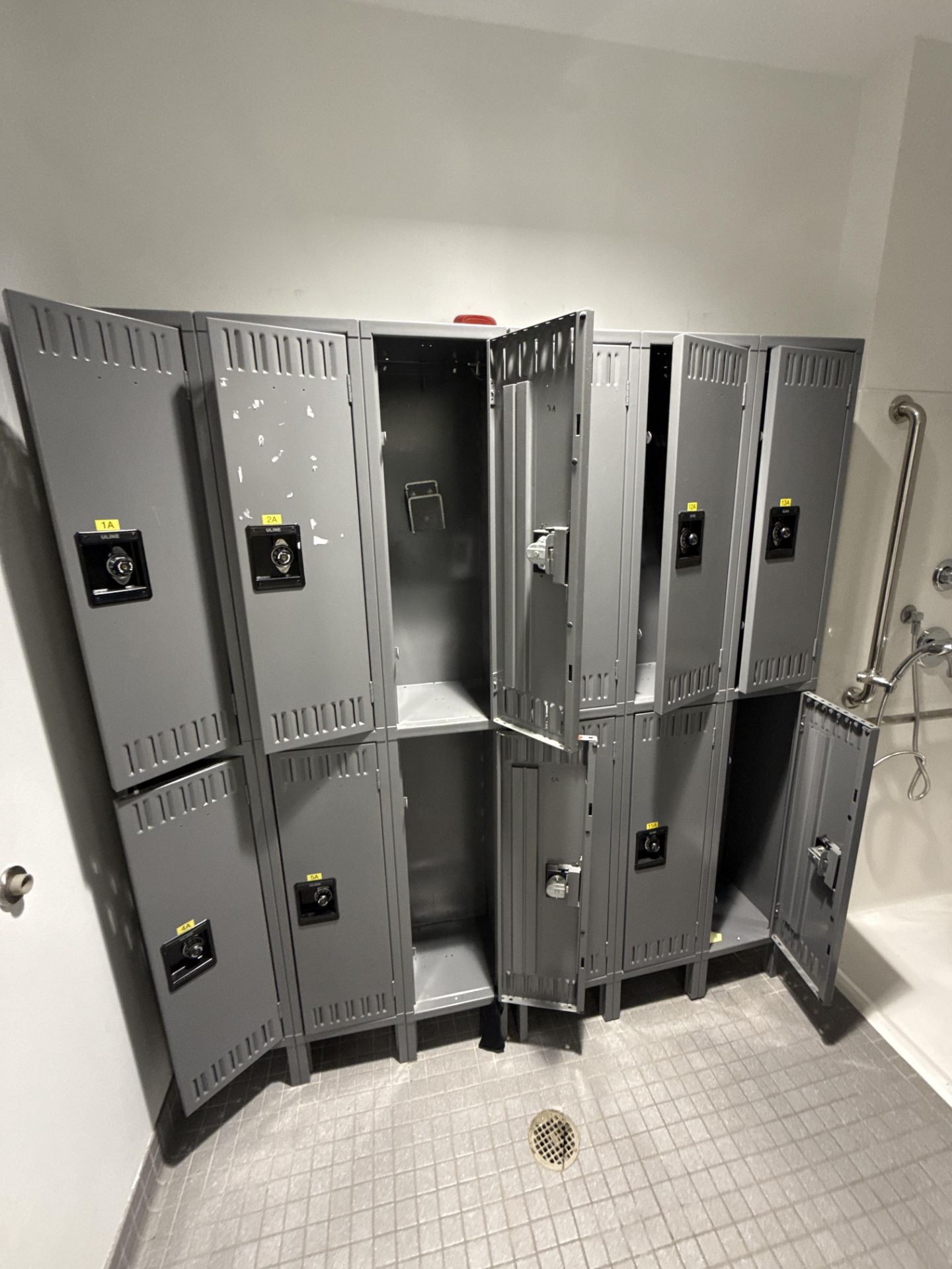 16 Uline Half Bank Combo Lockers