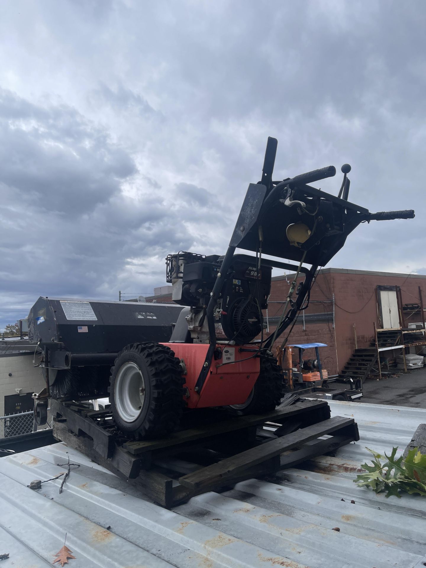 Ariens 9Hp Walk Behind Gas Sweeper