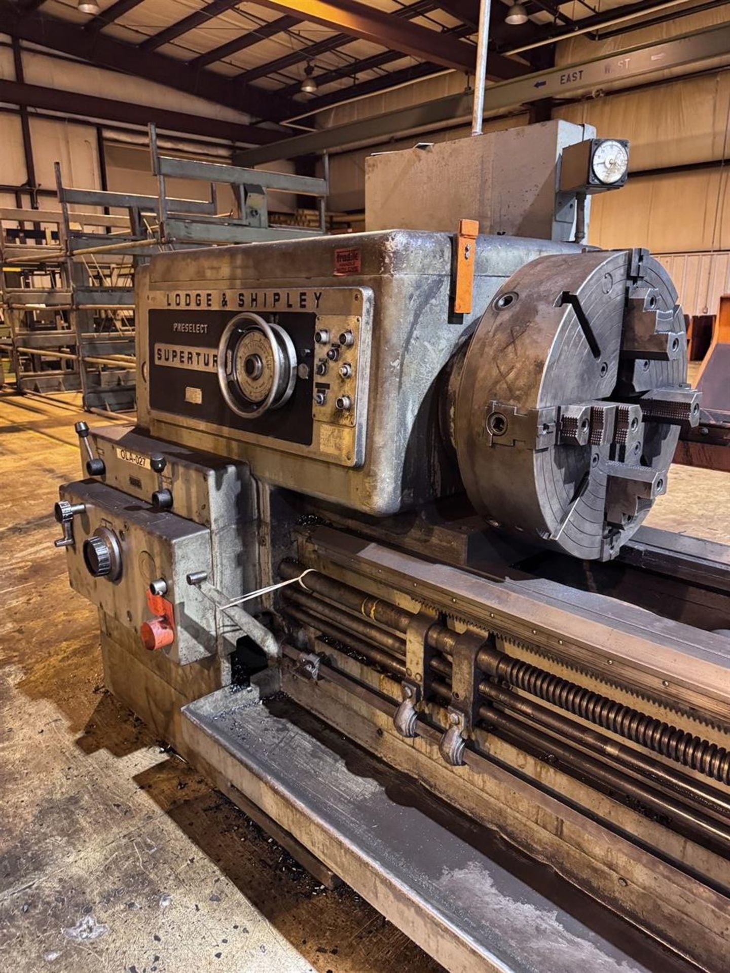 LODGE & SHIPLEY 28” x 192” Lathe, s/n 46279, w/ 24” 4-Jaw Chuck, 2.5 ...