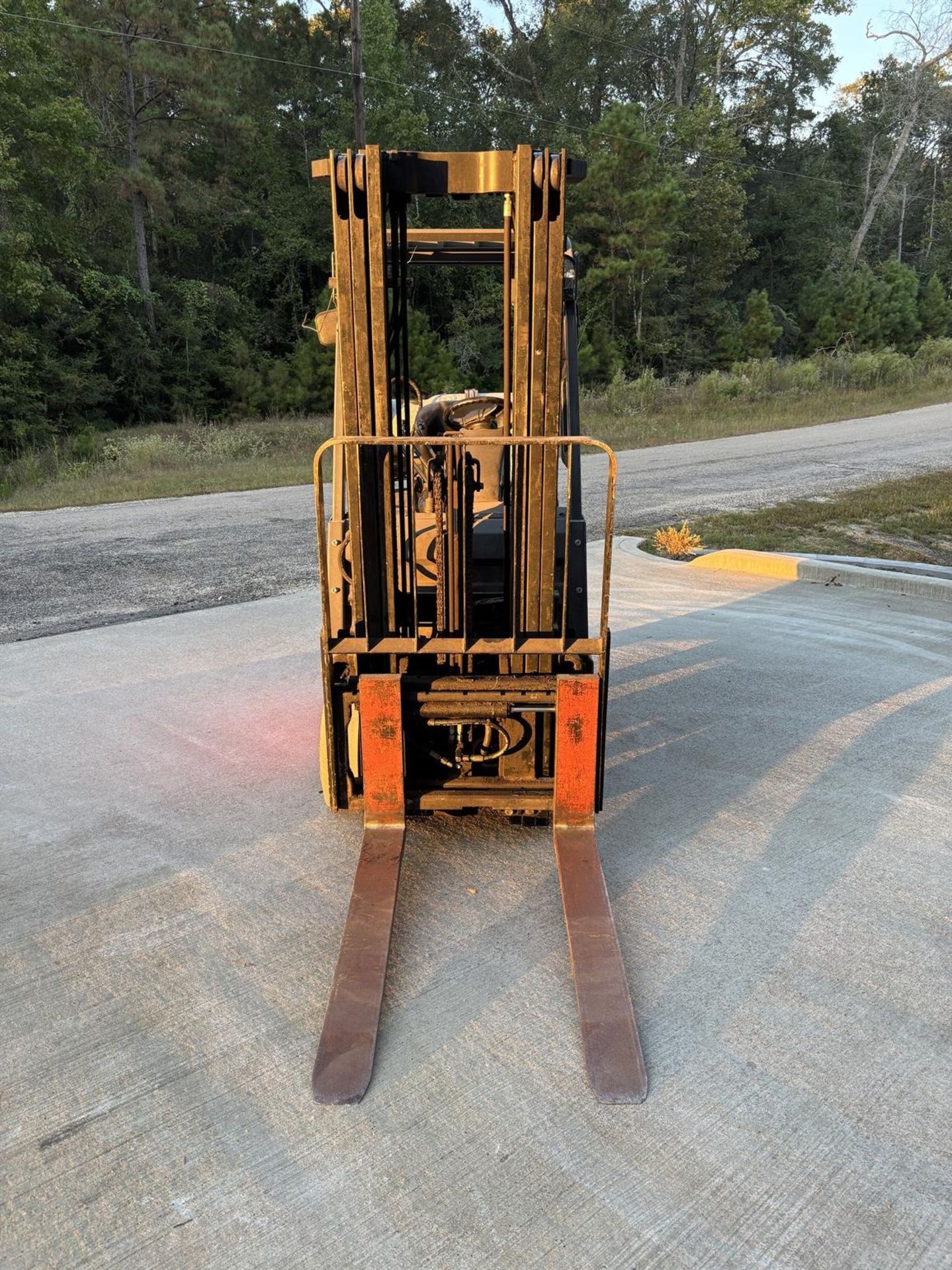 TOYOTA 8FGCSU20 3450 lb. Capacity LP Forklift s/n 11607, 189” Lift ...