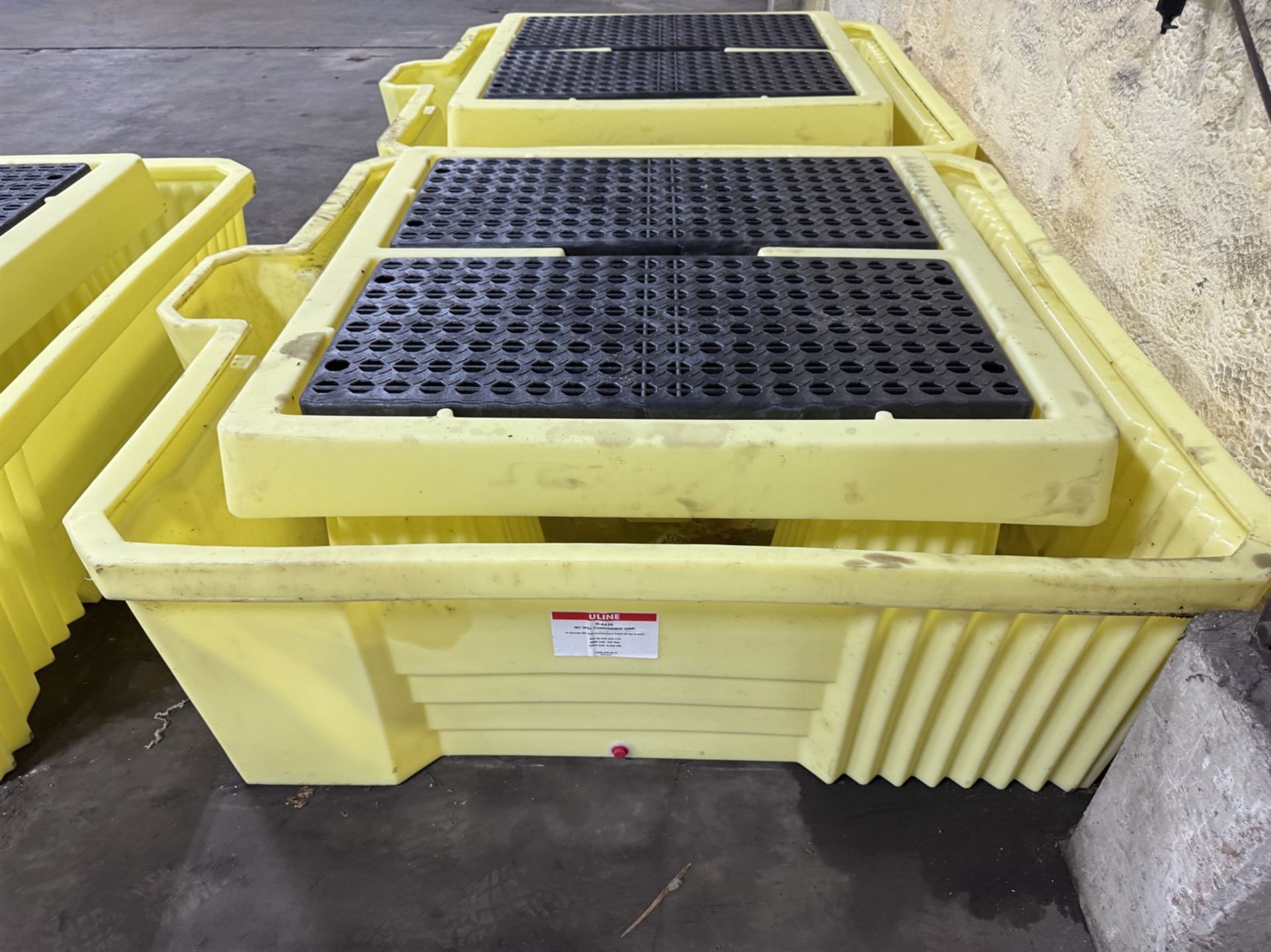ULINE H-4436 IBC Spill Containment Platform, 385 Gallon, 8,000 Lbs ...