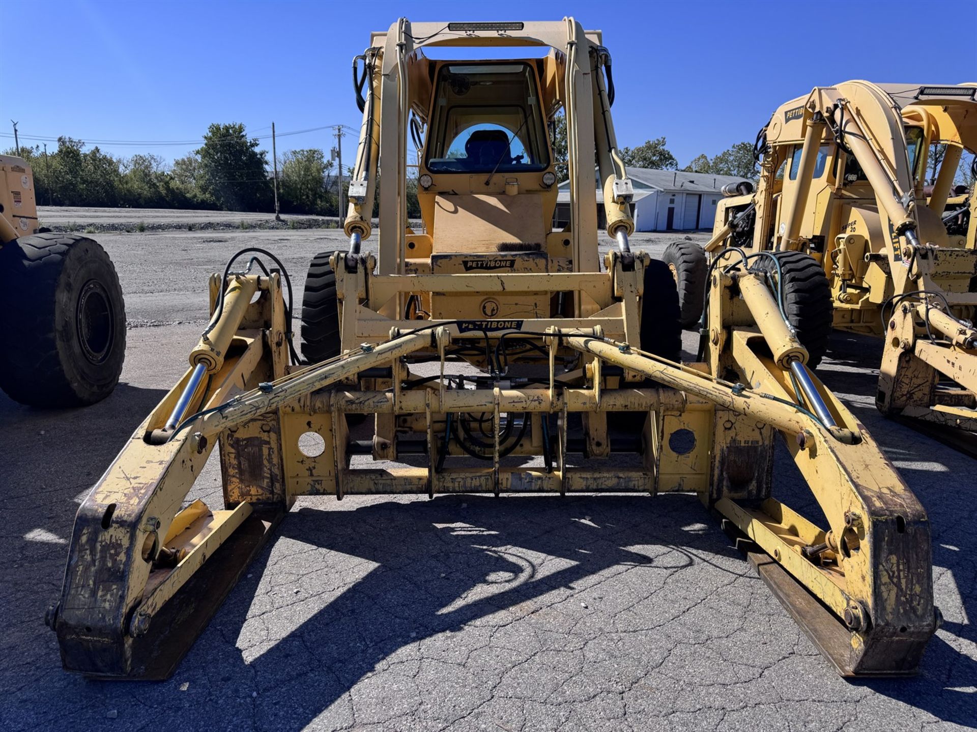 PETTIBONE Super 20 204-G Cary-Lift Rough-Terrain Forklift, s/n 5109 ...