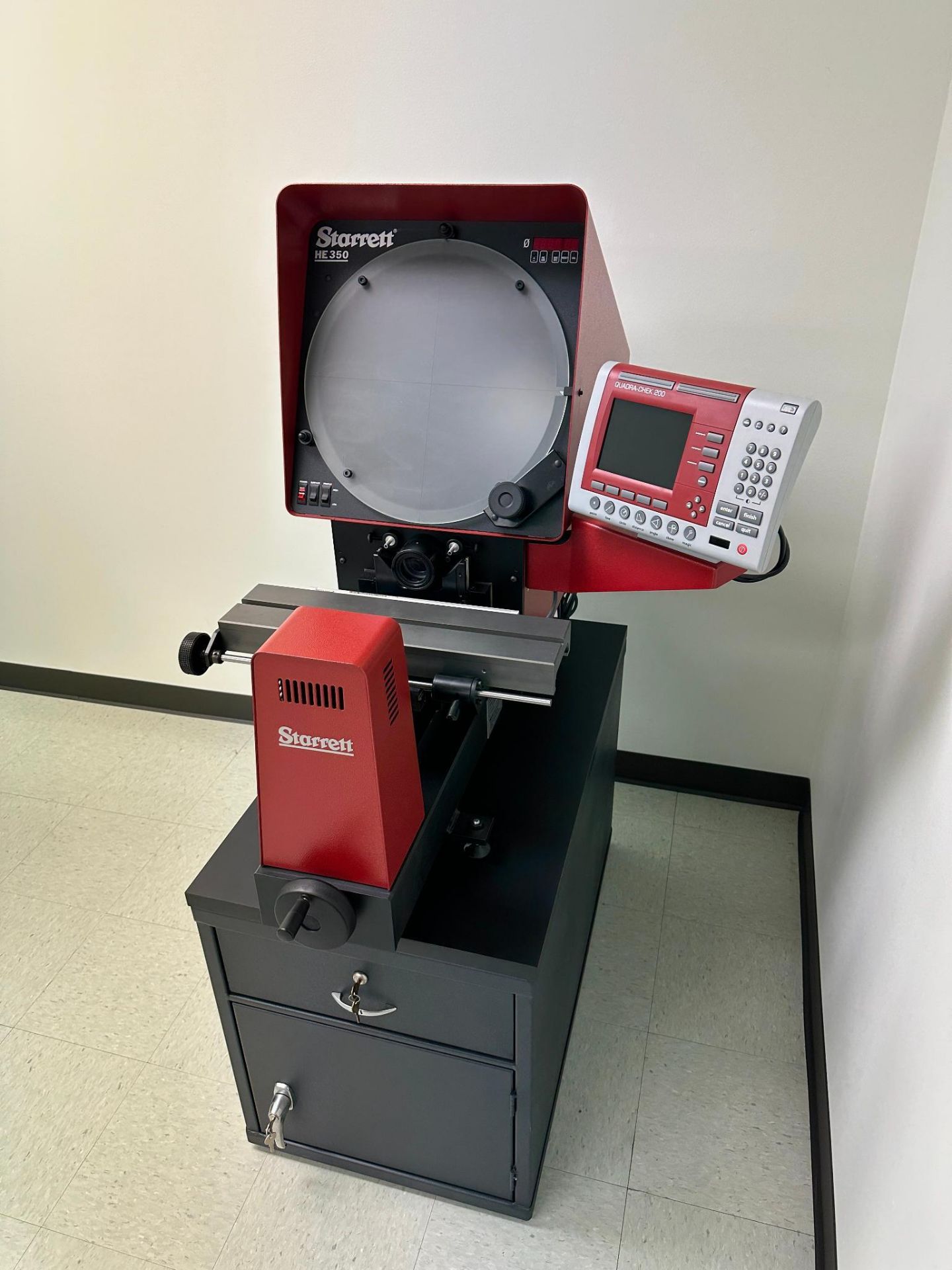 OPTICAL COMPARITOR, STARRETT MDL. HE350, Quadra-Chek 200 digital ...