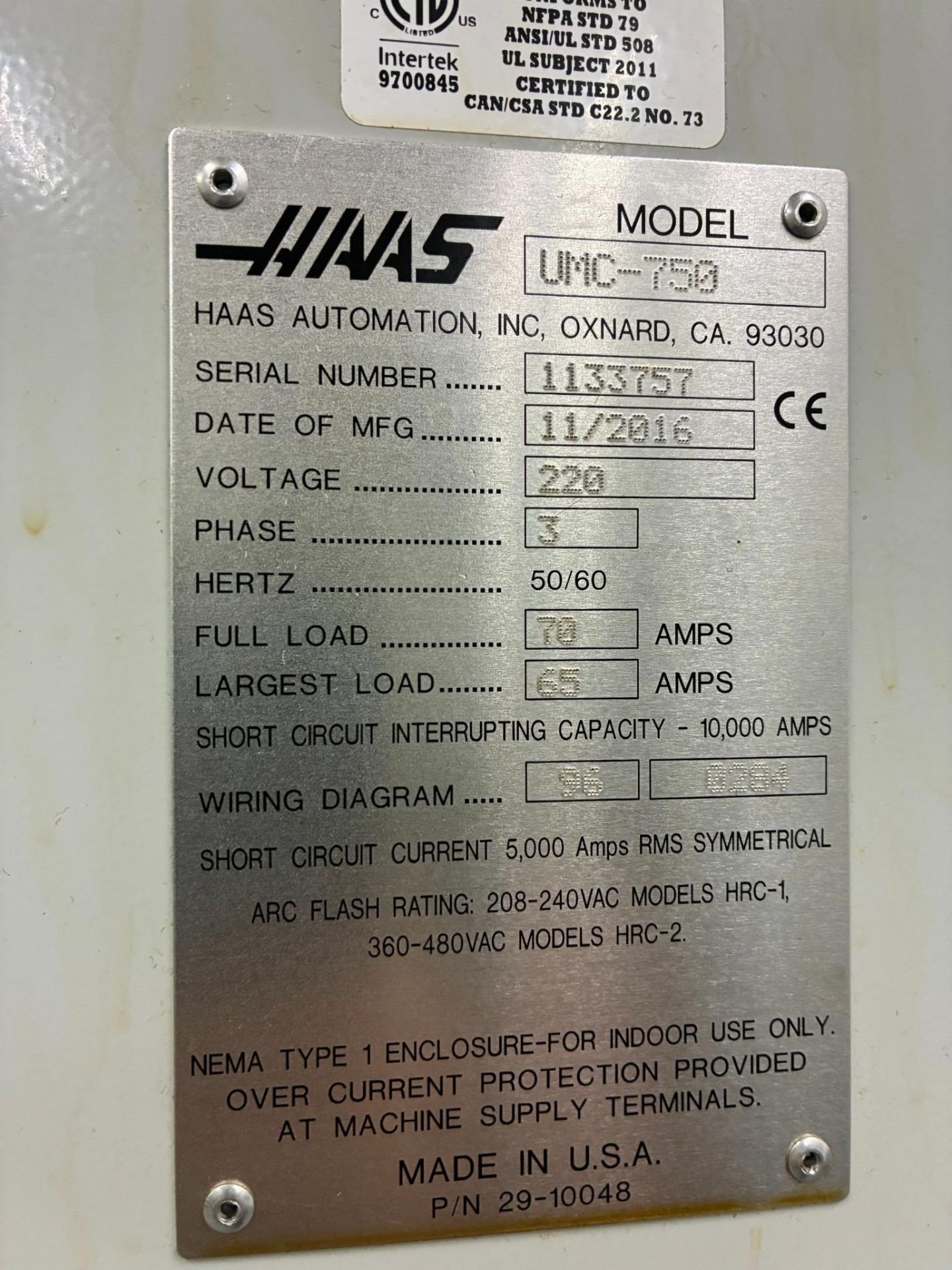 { Choice of lots: 34 } 5-AXIS VERTICAL MACHING CENTER, HAAS MDL. UMC ...