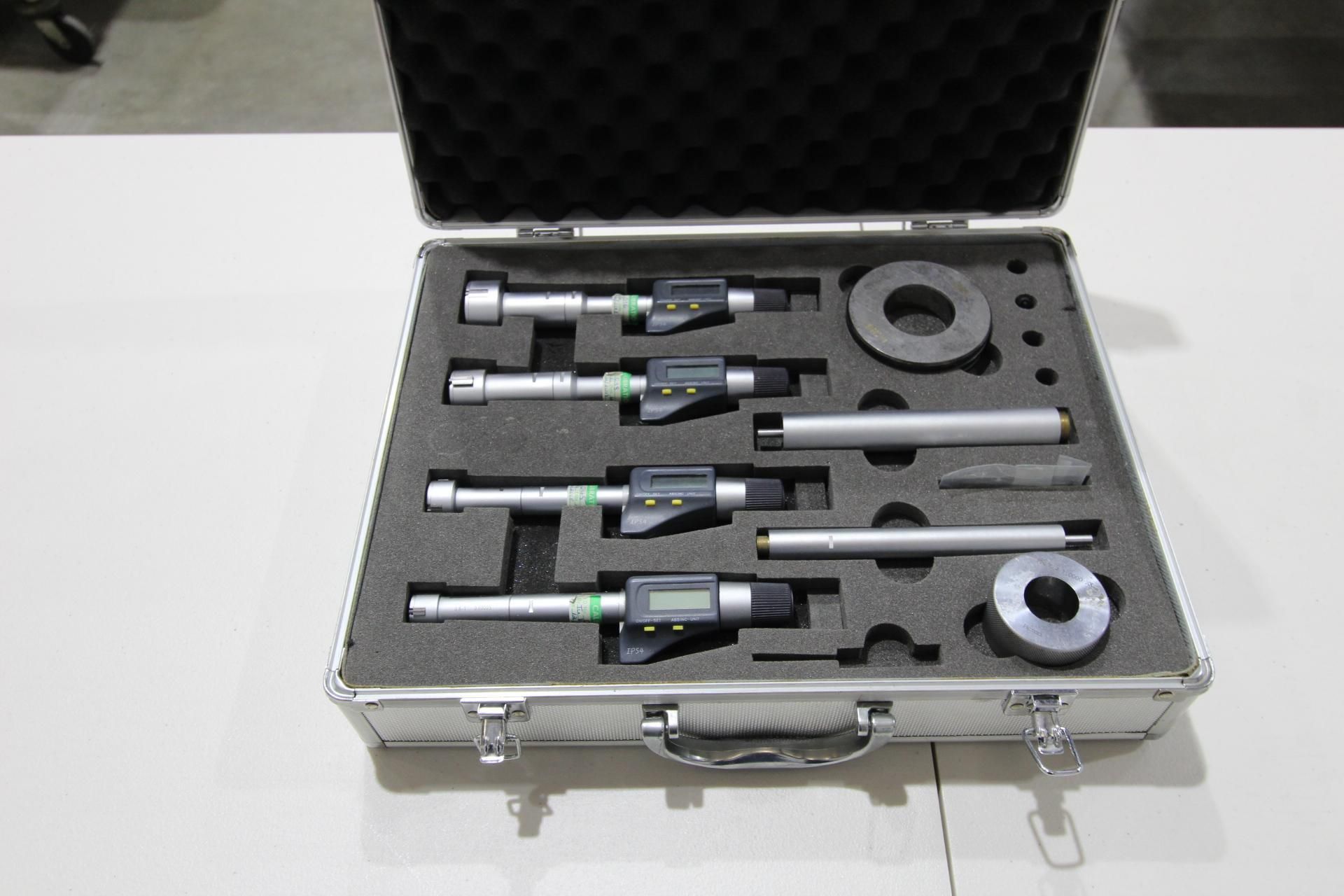 DIGITAL ID MICROMETER, SPI MDL. IP54 3-POINT HOLE-MIC, 0.80