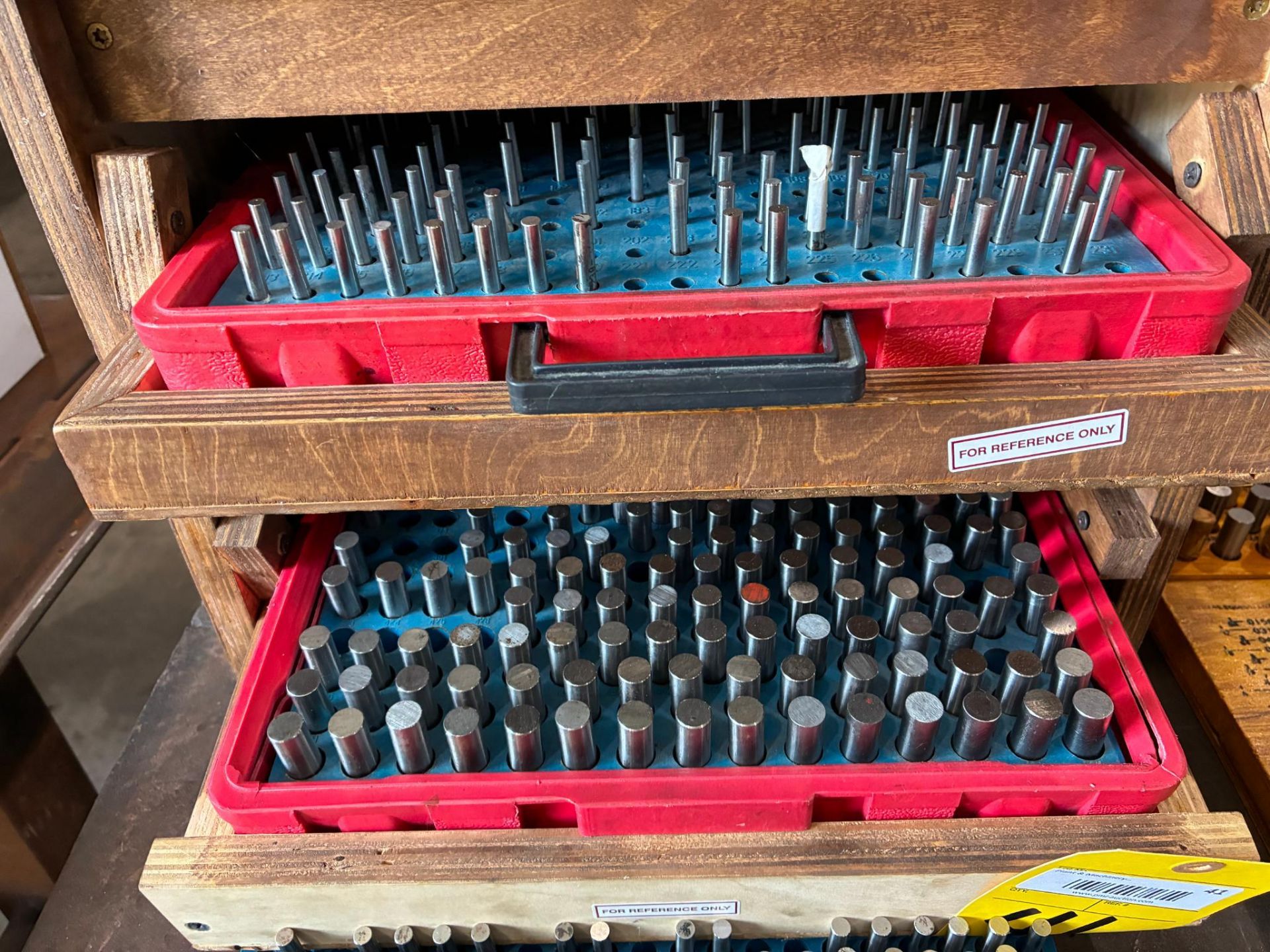 LOT OF PIN GAUGE & BLOCK GAUGE SETS, assorted
