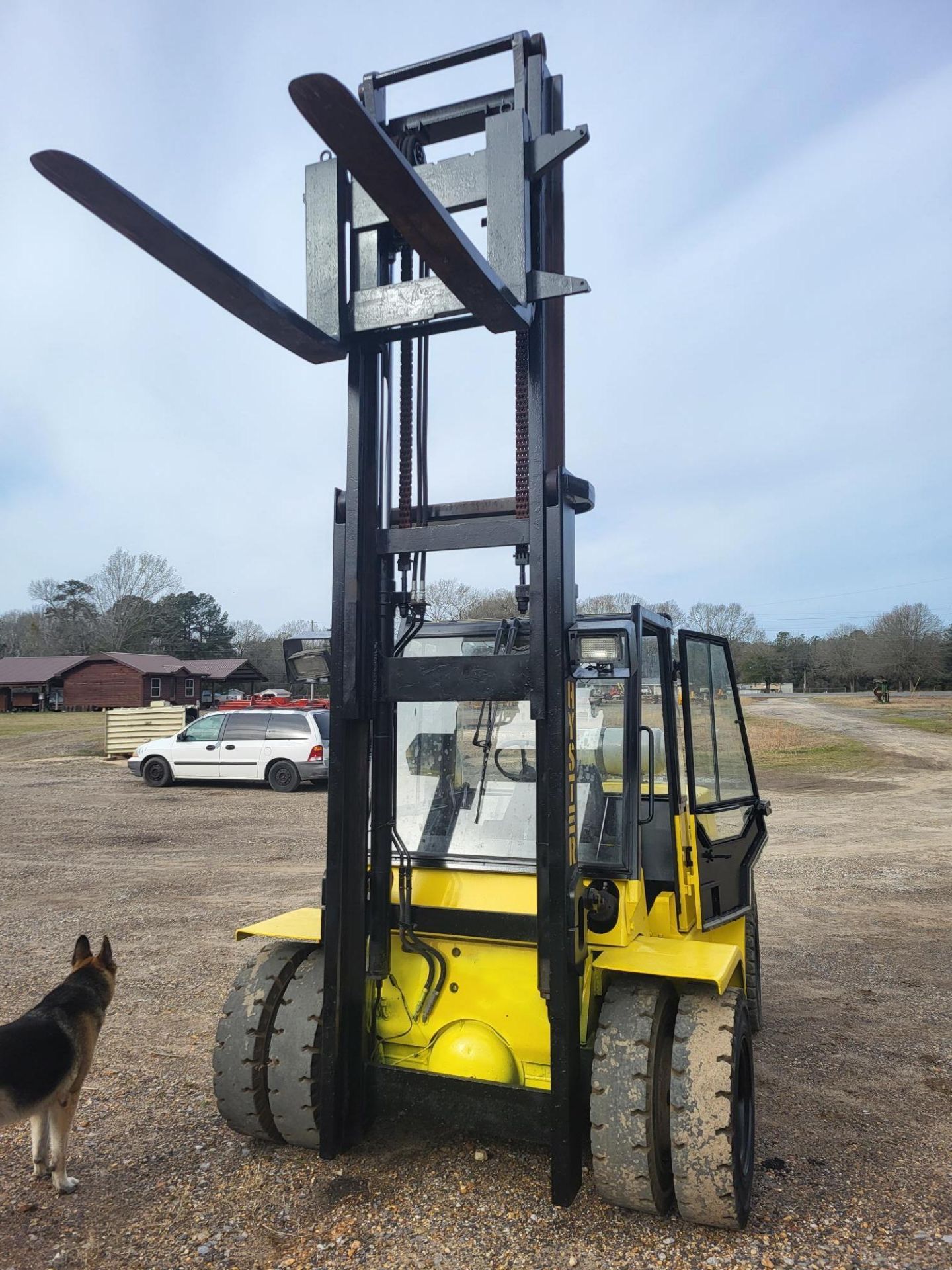FORKLIFT, HYSTER 15,500 LB. BASE CAP MDL. H155 XL, LPG, 2-speed trans ...