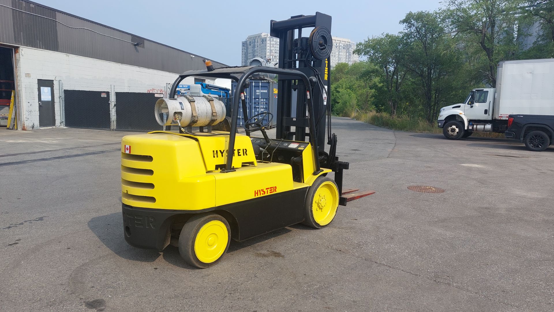 HYSTER, S150A, 15,300 LBS., 2 STAGE, LPG FORKLIFT, 160" MAXIMUM LIFT ...