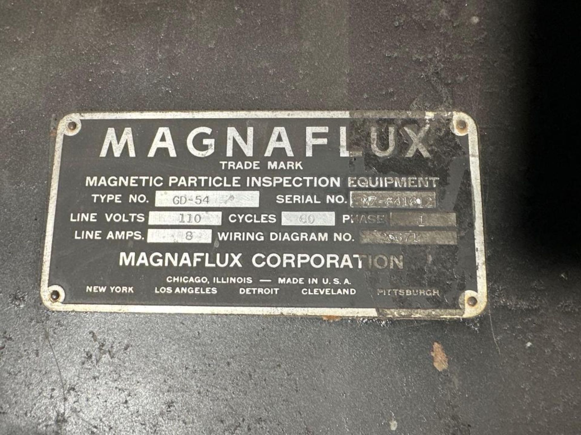 MAGNAFLUX H-810 Magnetic Particle Inspection Machine, w/ (1) MAGNAFLUX ...