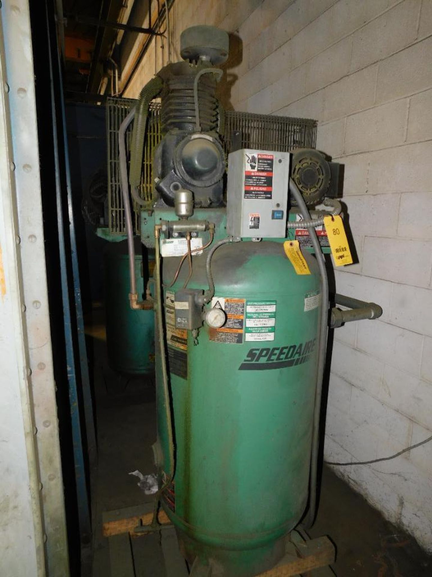 Speedaire 1WD58 3 Phase Electrical Vertical Tank Mounted Air Compressor ...