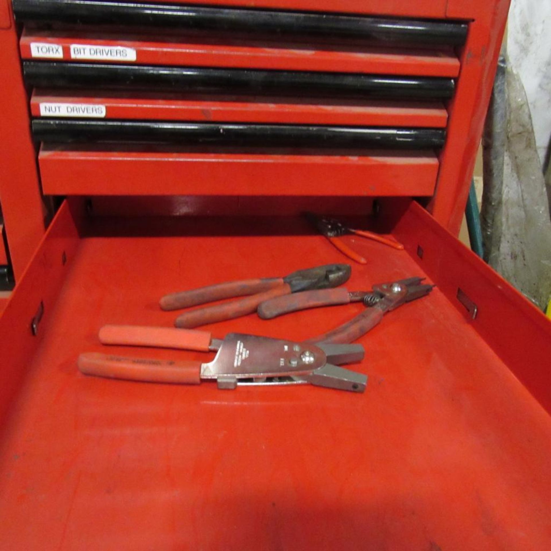 LOT: (2) Piece Mac Tools TRCH Portable 1000 Tool Box w/Contents: Lower ...