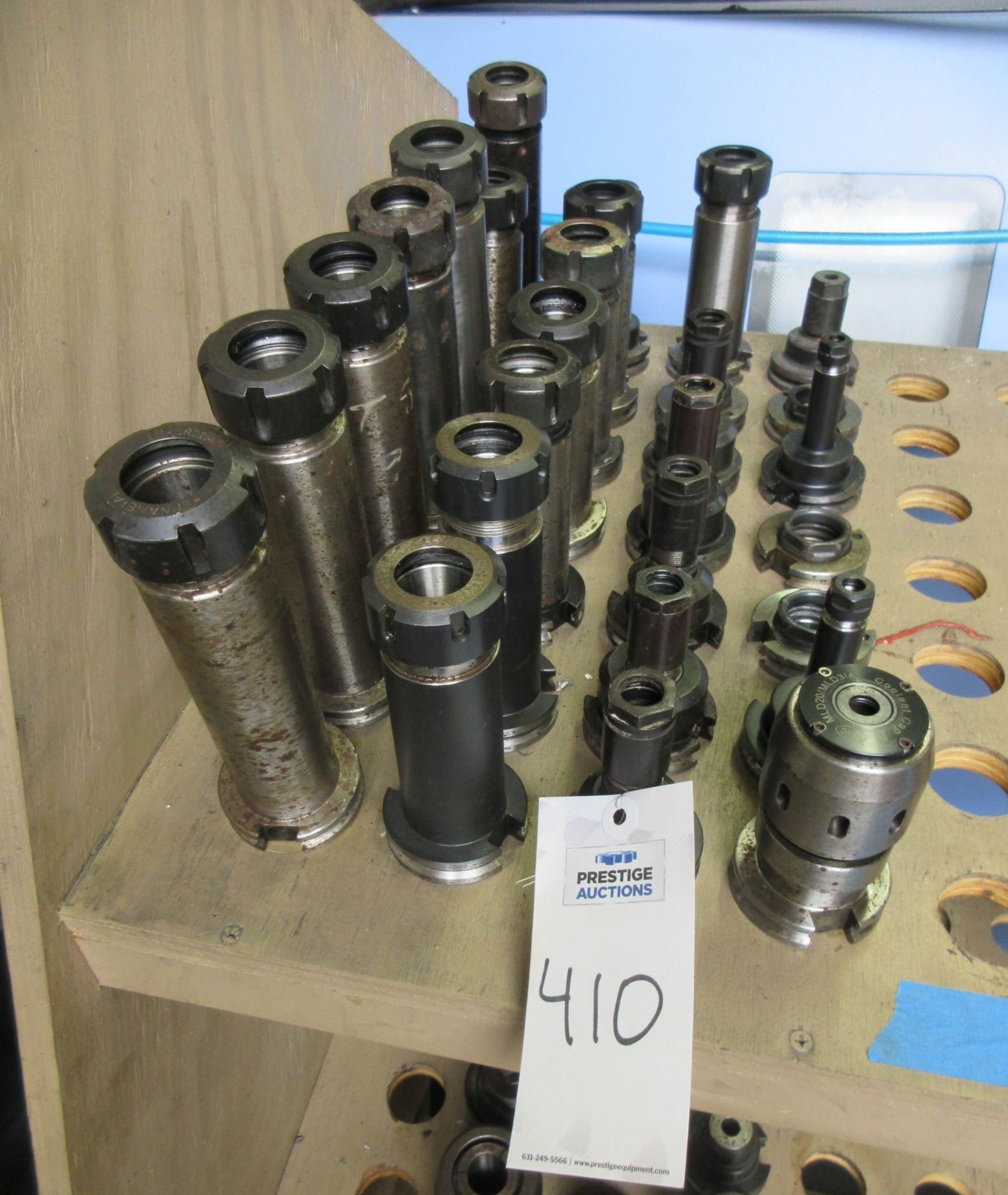 (28) CAT #40 Taper Tool Holders