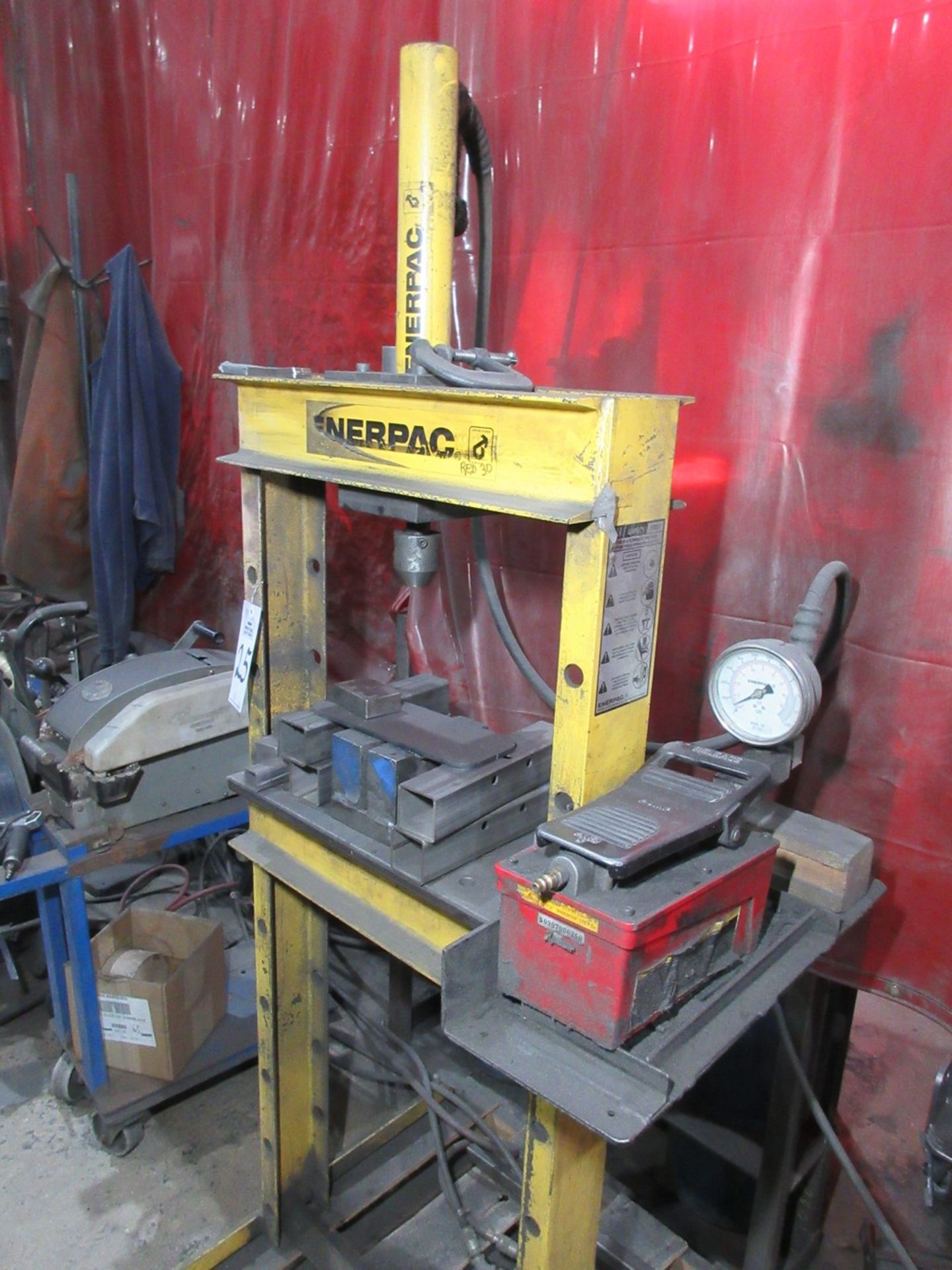 Enerpac 10-Ton Hydraulic H-Frame Shop Press, 18-3/4" Between Columns ...