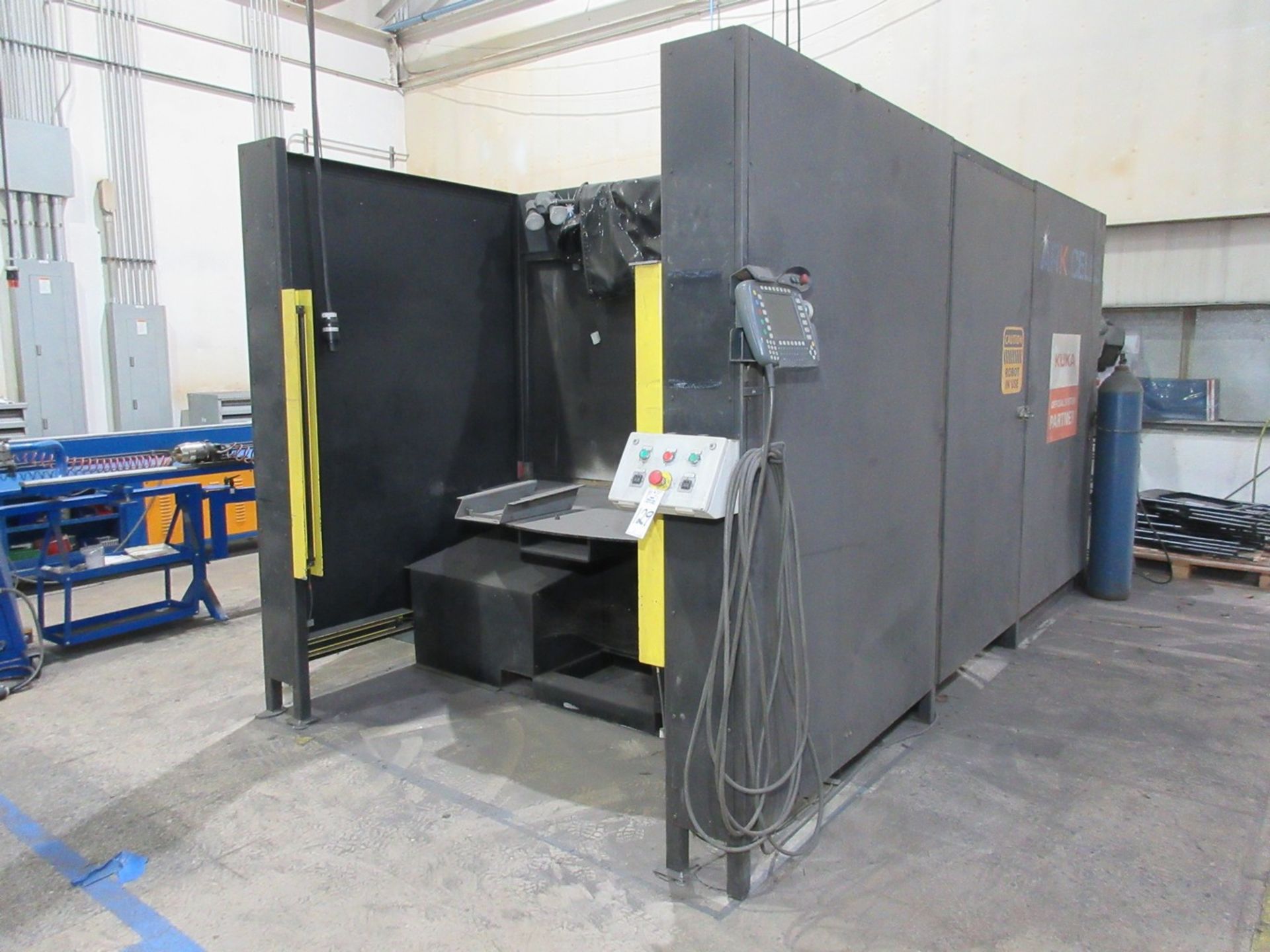 Ark Cells Robotic Welding Cell, Kuka KR 6 ARC Robot, Kuka KR C 2 AK1 ...