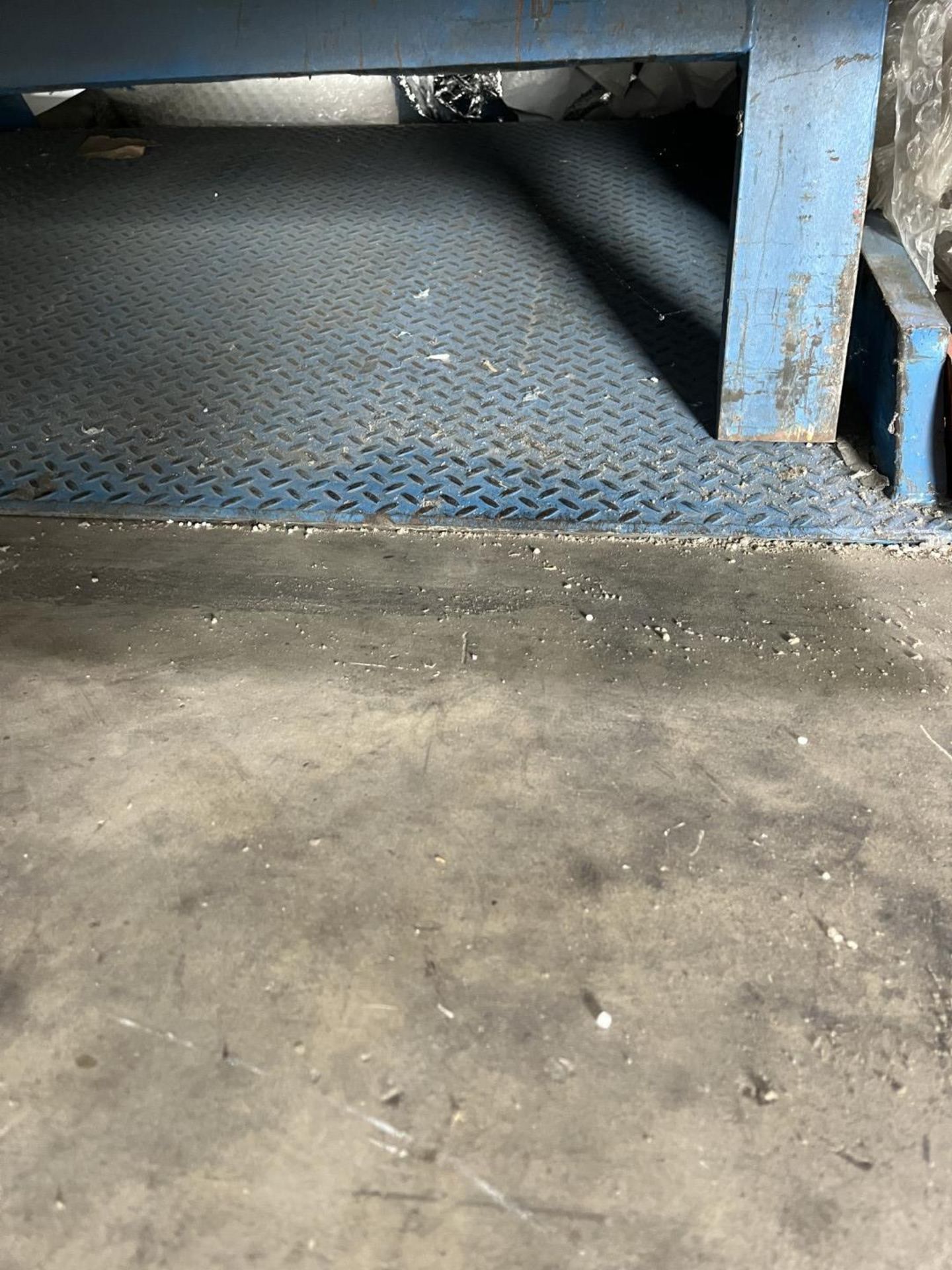 BLUE STEEL DIAMOND PLATE DOCK RAMP - 5'W x 4'D