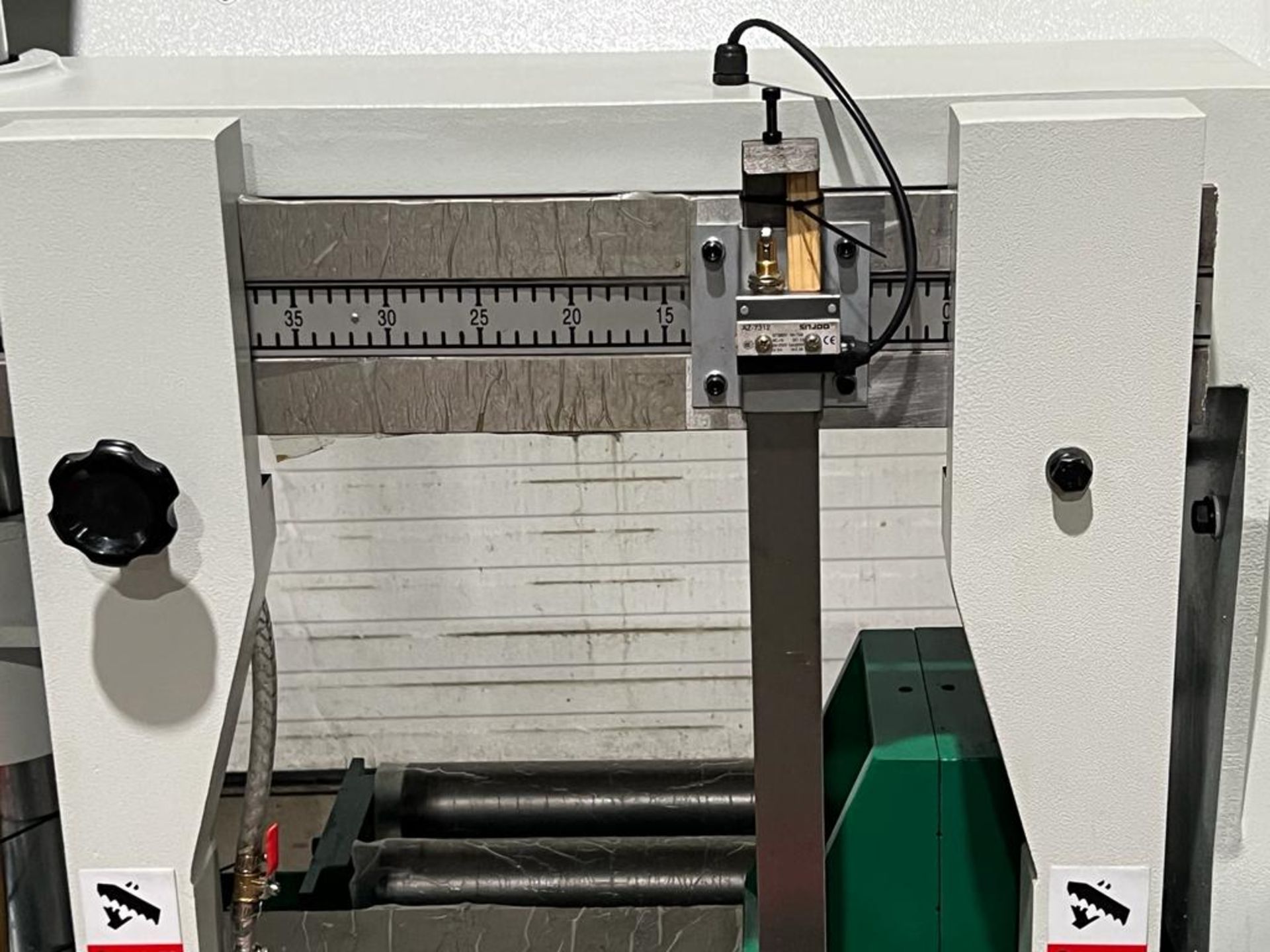 Bernardo Mach BS-1616 Horizontal Band Saw - 16 X 16 inch CUTTING ...