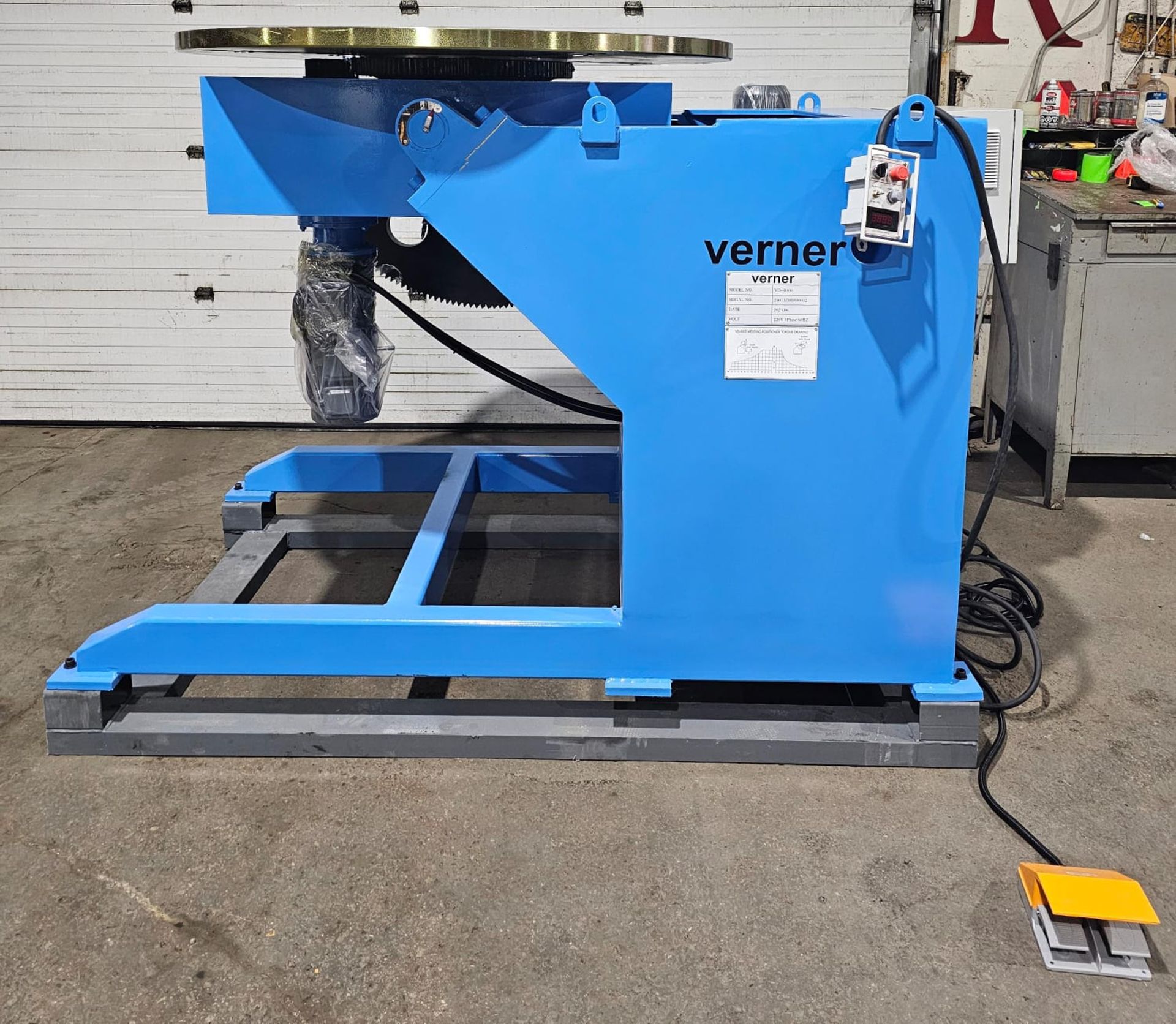 Verner model VD-8000 WELDING POSITIONER 8,000lbs capacity - tilt and ...