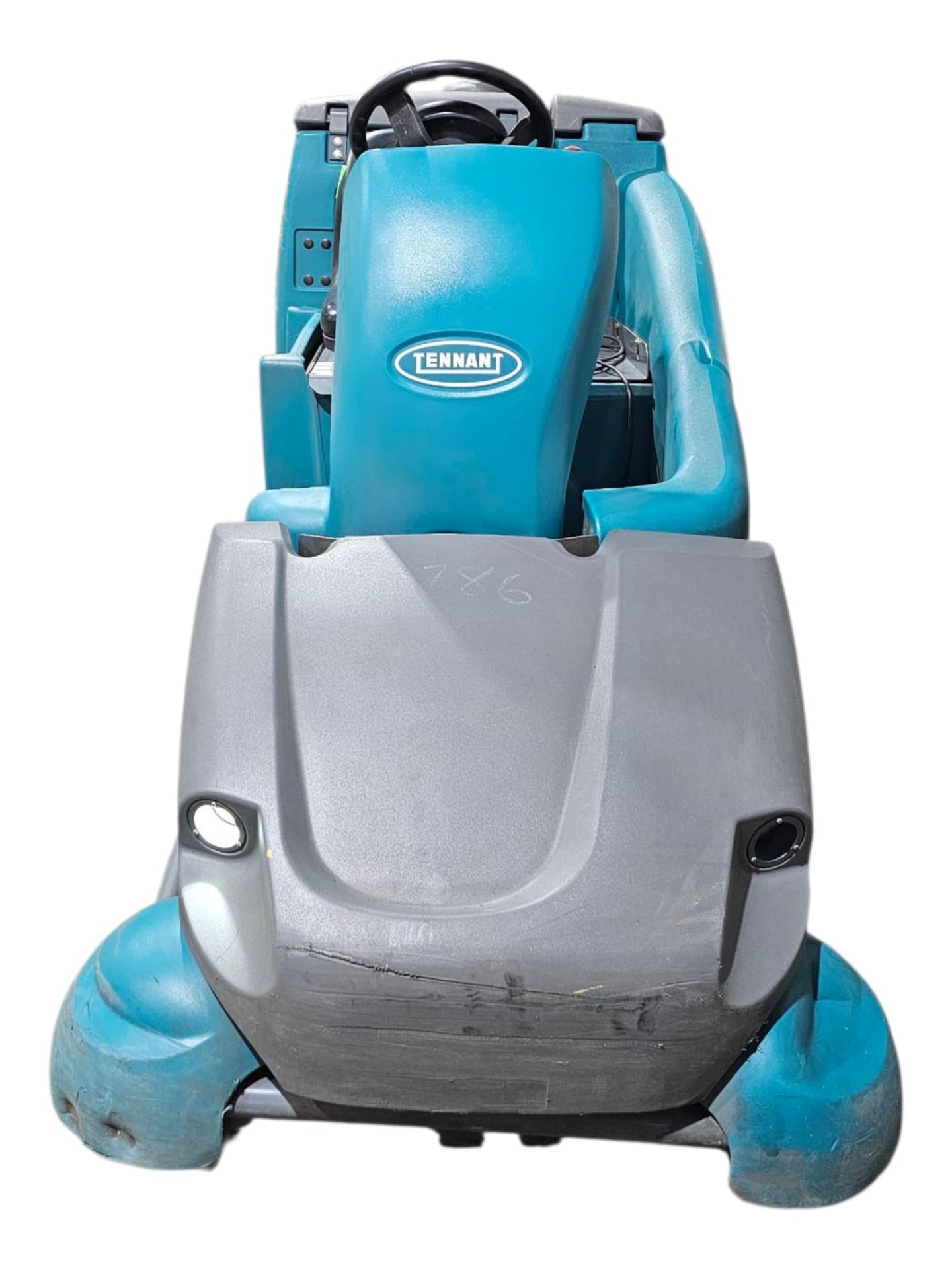 2018 Tennant T16 Ride-On Floor Scrubber 36V