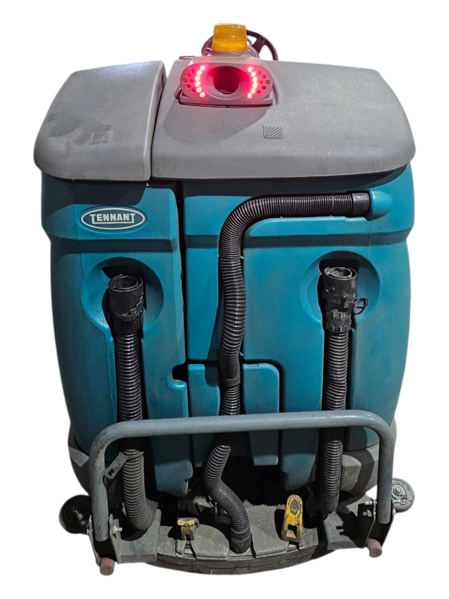 2018 Tennant T16 Ride-On Floor Scrubber 36V