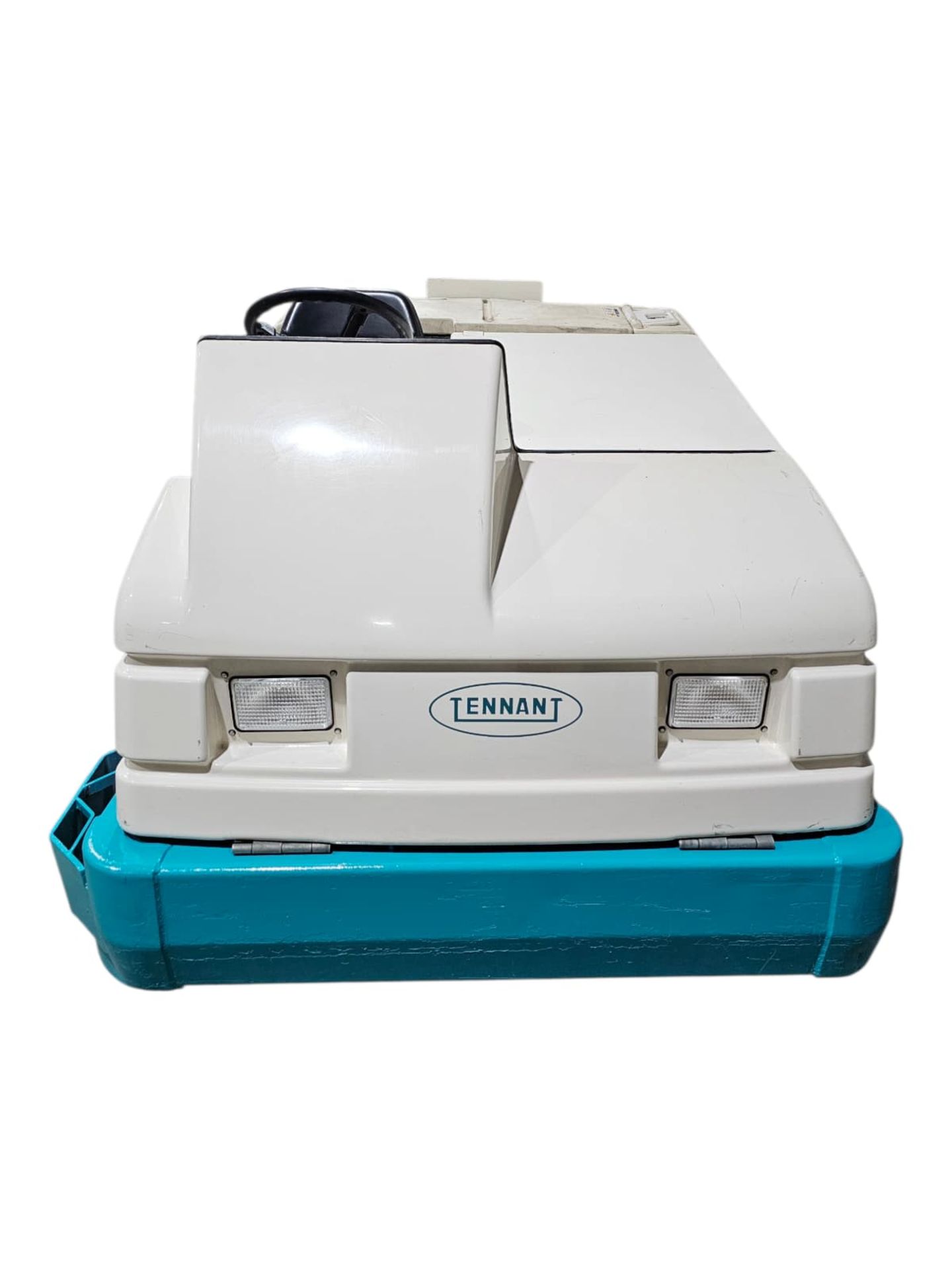 Tennant model 7400 Floor Scrubber Street Sweeper LPG (Propane) WITH (no ...
