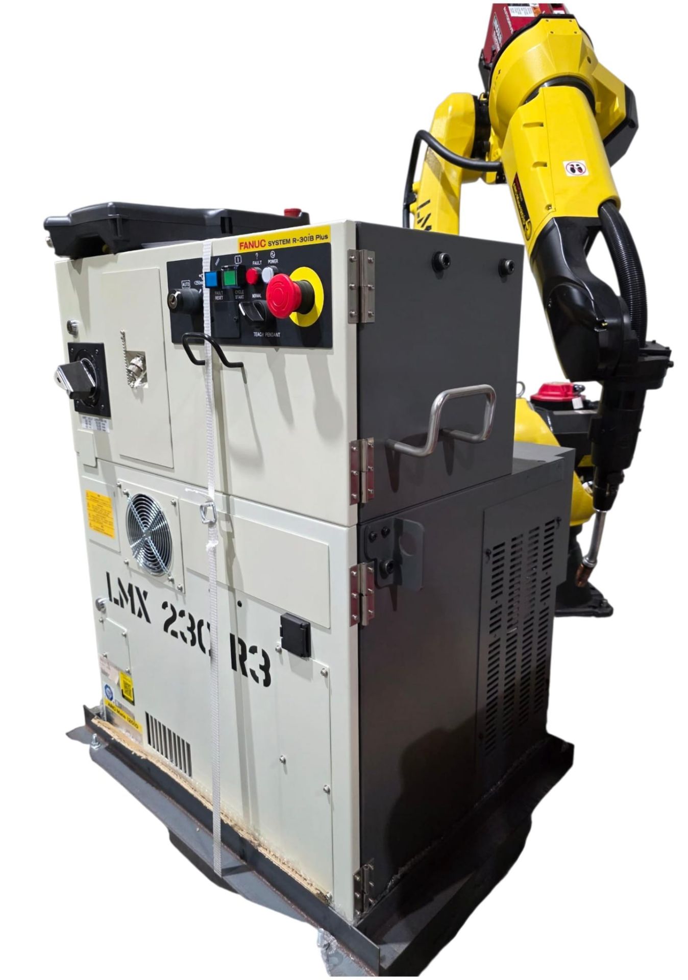 ALL BRAND NEW Fanuc Arcmate 120iD welding Robot w/ Lincoln electric ...