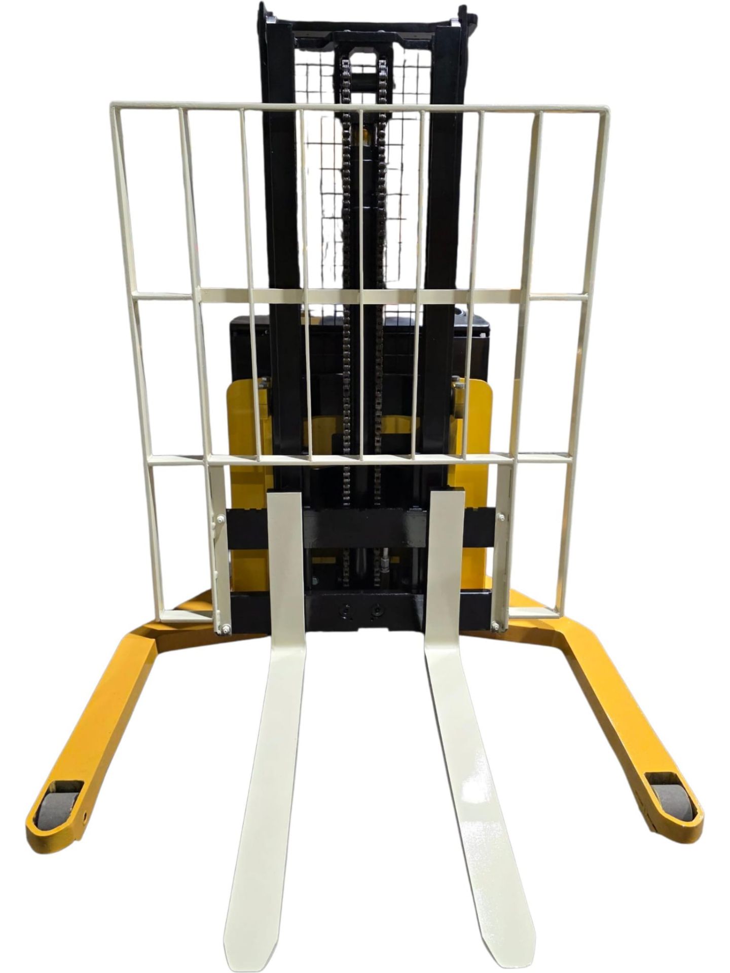 2014 Yale Paller Stacker 4,000lbs Capacity Electric 24v with Safety ...