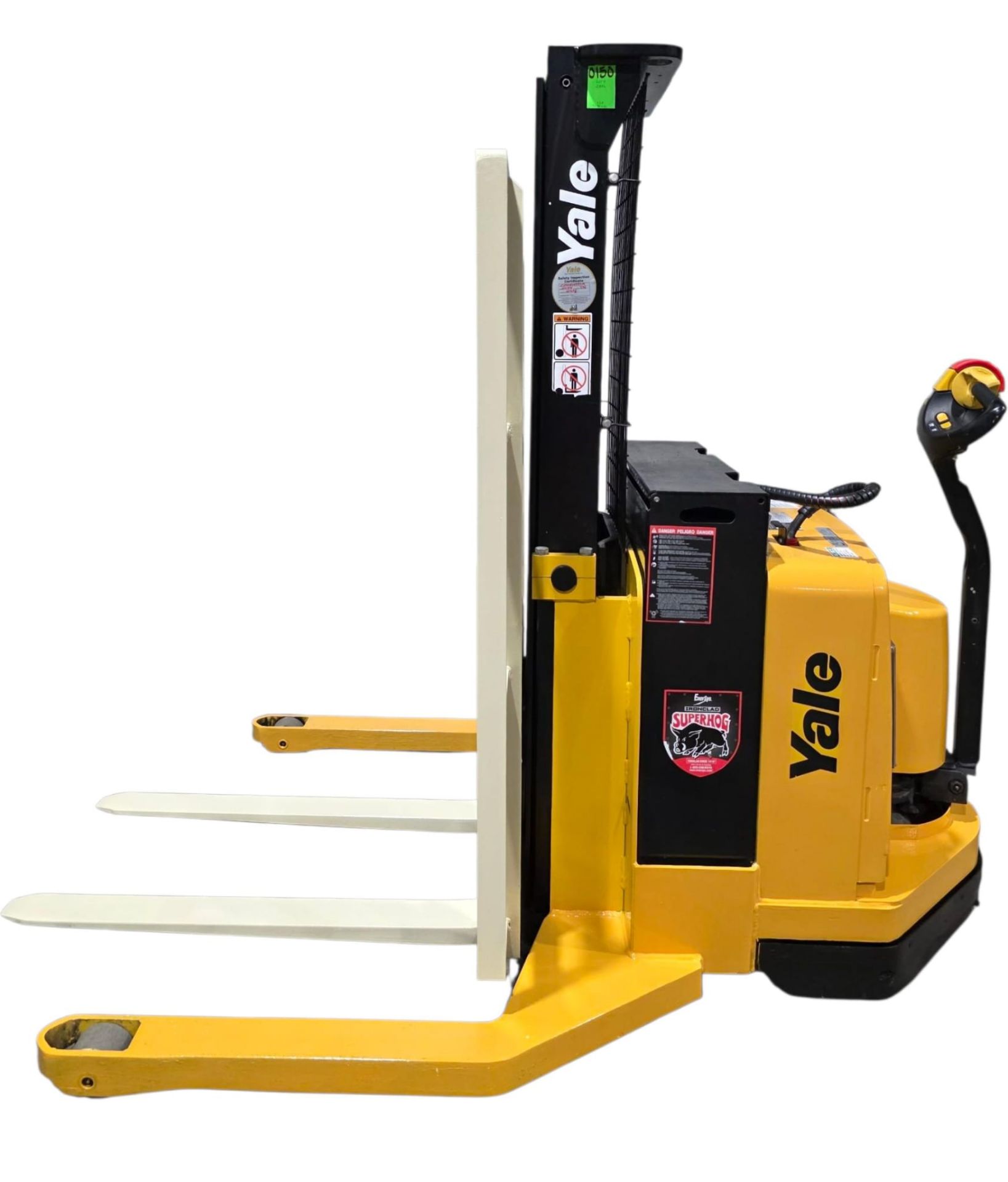 2014 Yale Paller Stacker 4,000lbs Capacity Electric 24v with Safety ...