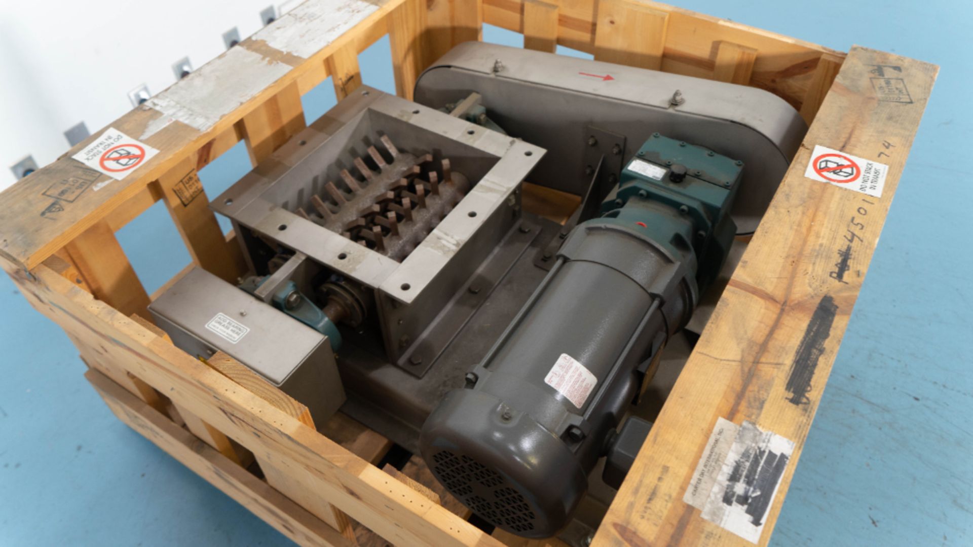 Carter Day International 1212 Half Nelson Crusher , SN: CD014570 ...