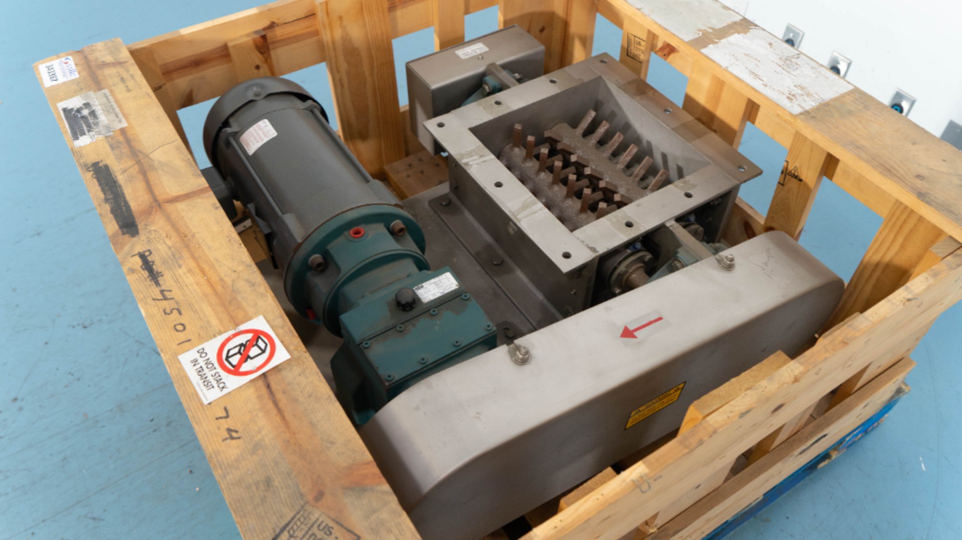 Carter Day International 1212 Half Nelson Crusher , SN: CD014570 ...