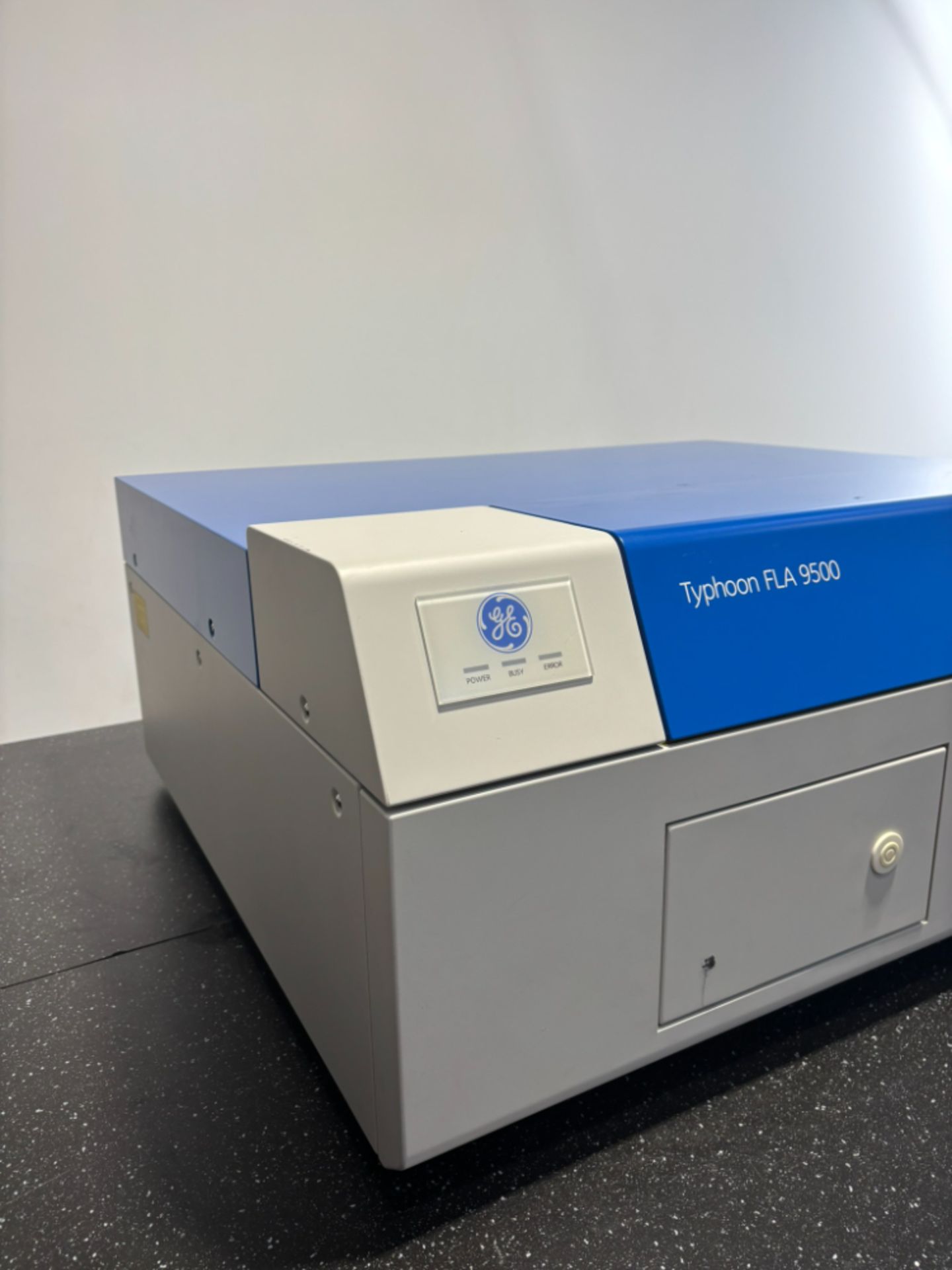 GE Healthcare Typhoon FLA9500 Fluorescence Image Analyzer ,SN: 2652281 ...