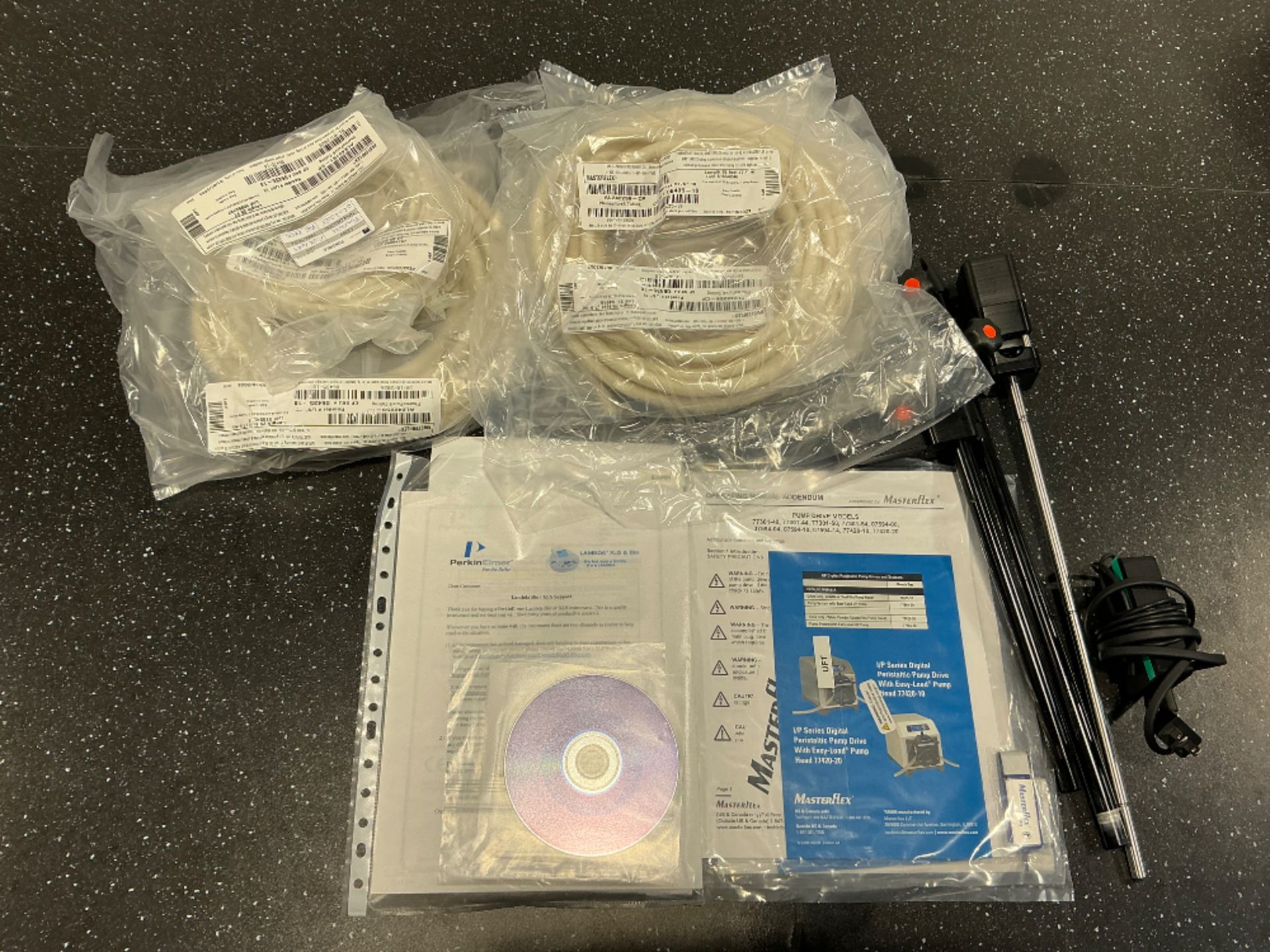 REPLIGEN KrosFlo KR2i system, SN: 20051388-004, NOTE: Powered on with ...