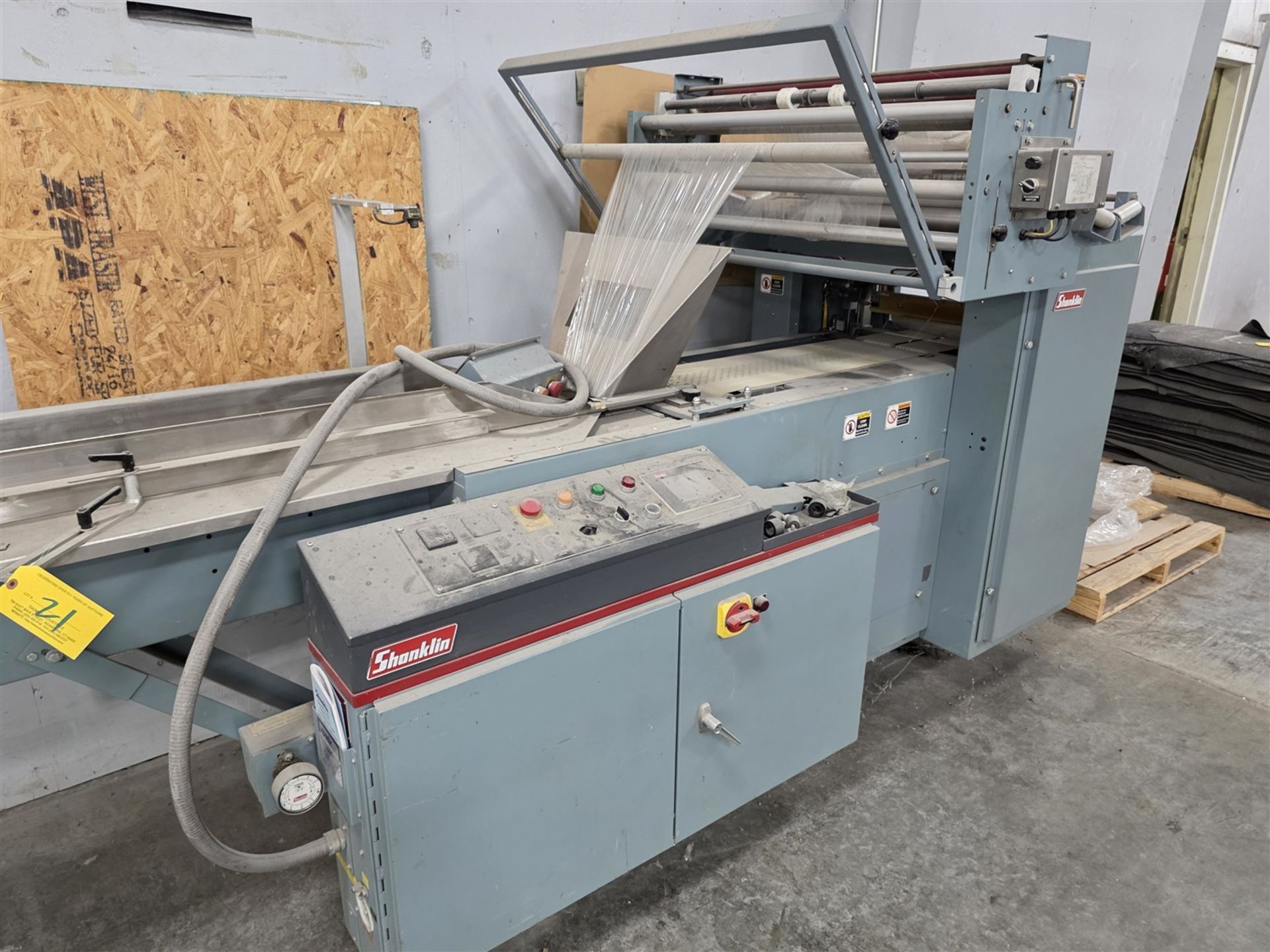 Shanklin Packaging Machine Model F4A, S/N F0539, PLC Control, Shanklin ...