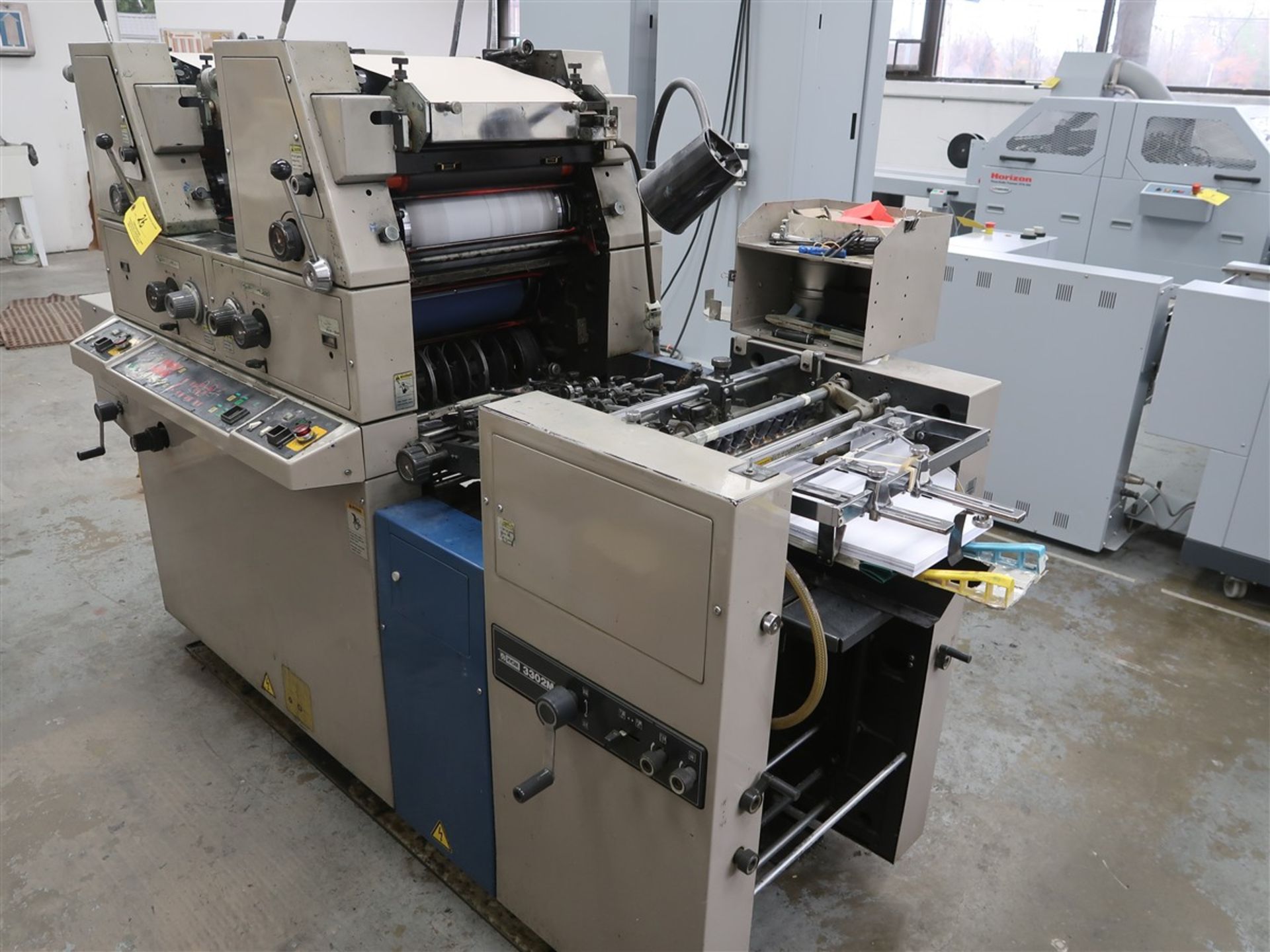 Ryobi 2-Color Small Offset Press Model 3302M S/N 6951 w/ Powder Spray ...